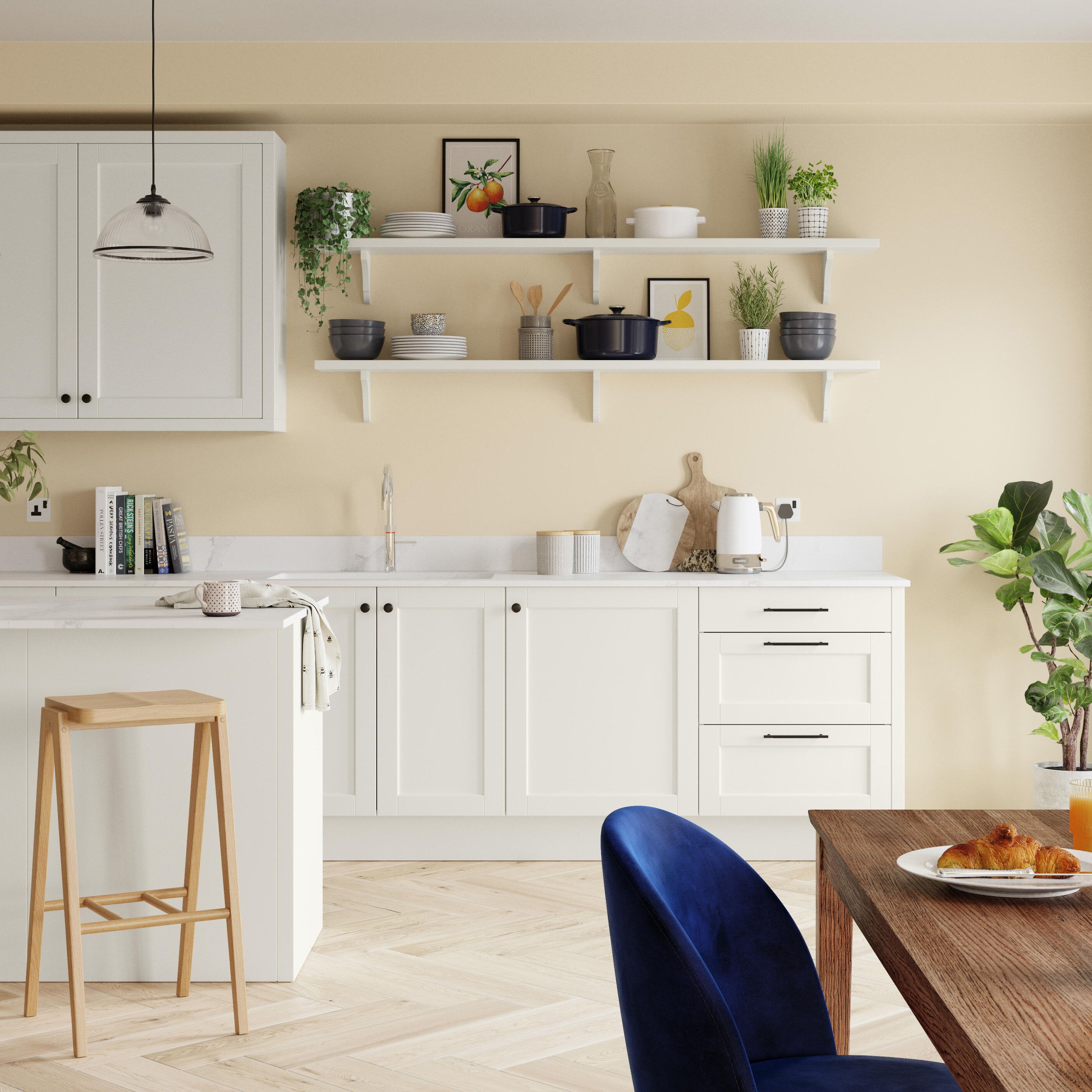 Dulux Walls & ceilings Ivory Matt Emulsion paint, 5L