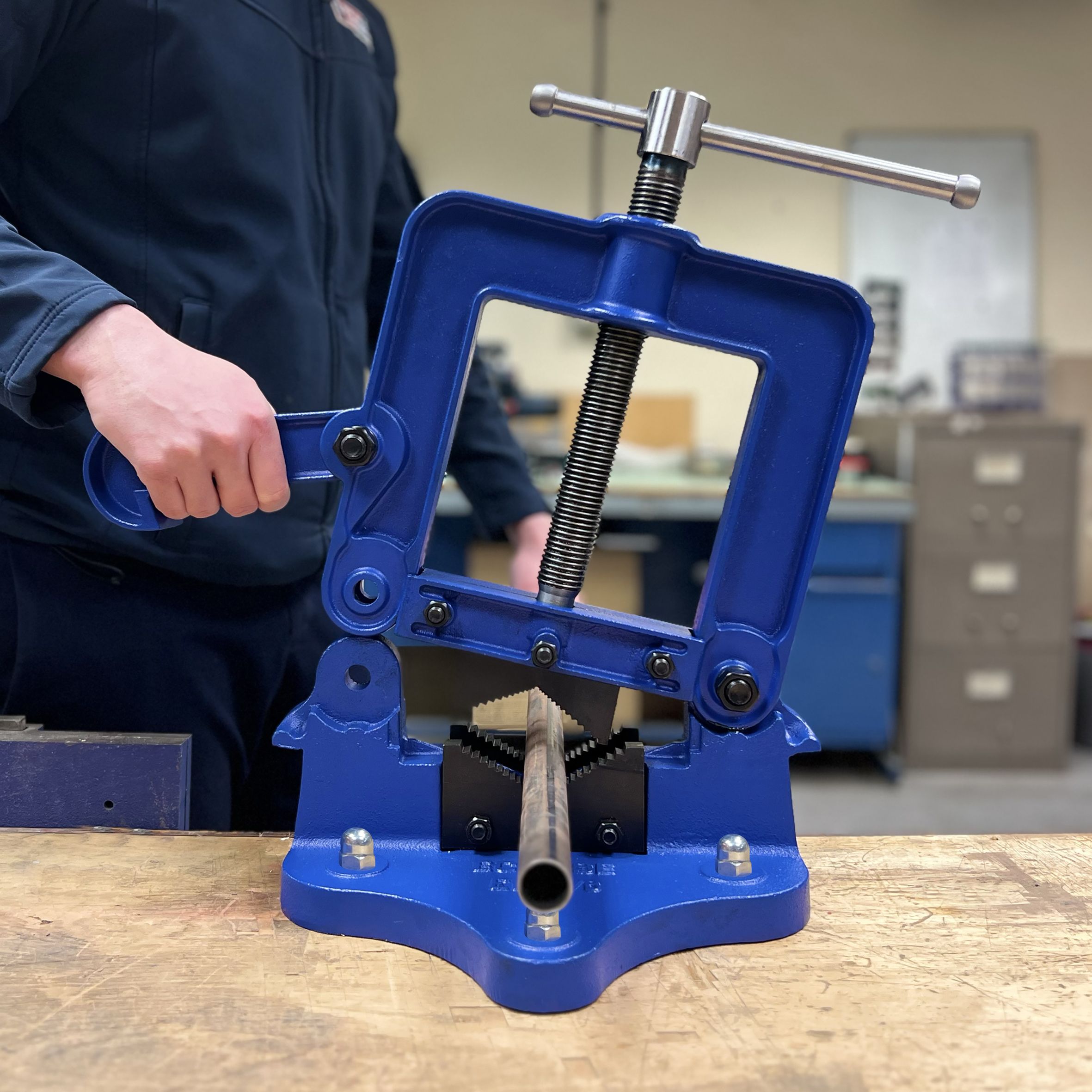 Eclipse Professional Tools 16-150mm Hinged pipe vice