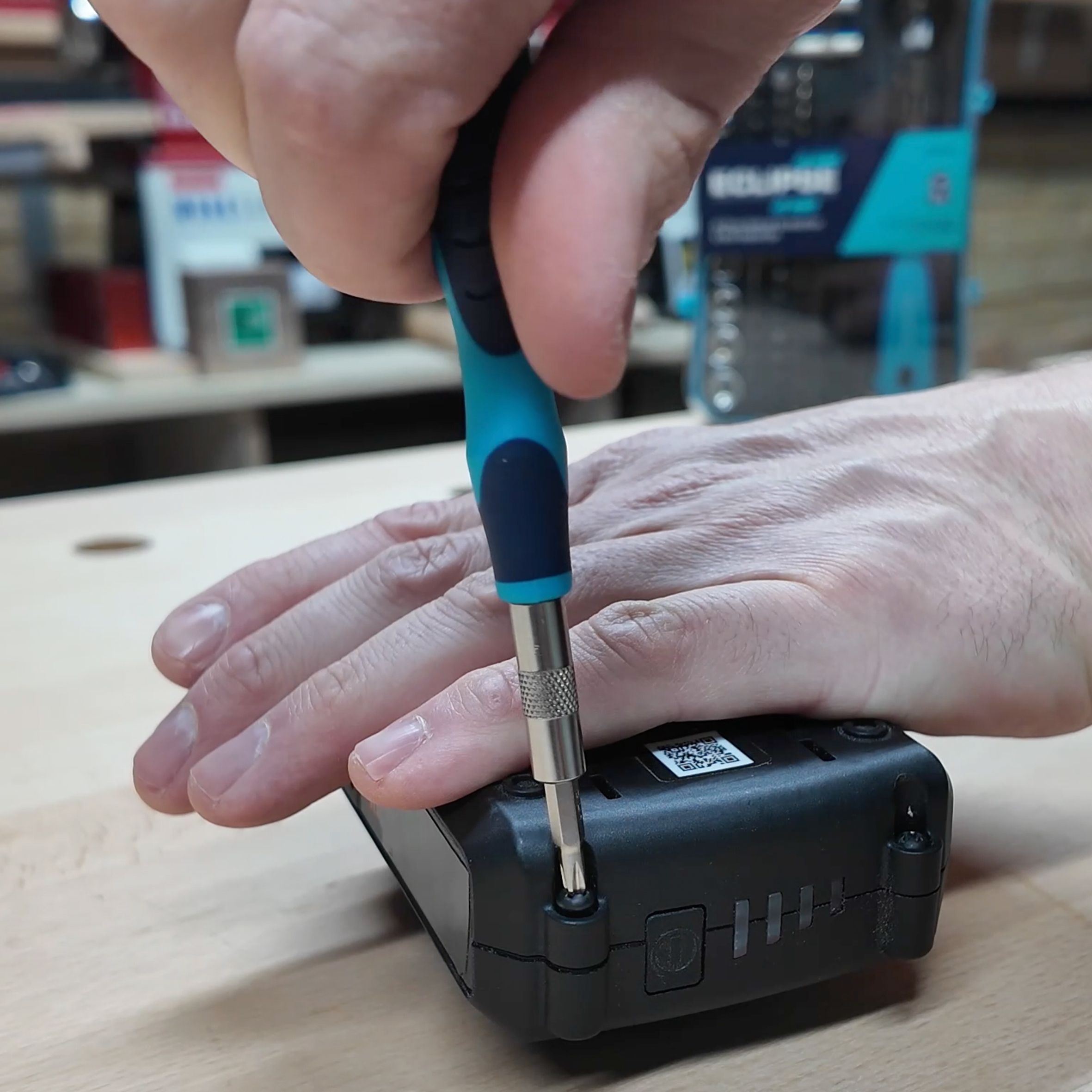 Eclipse Professional Tools 65 Piece Ratcheting screwdriver & bit set