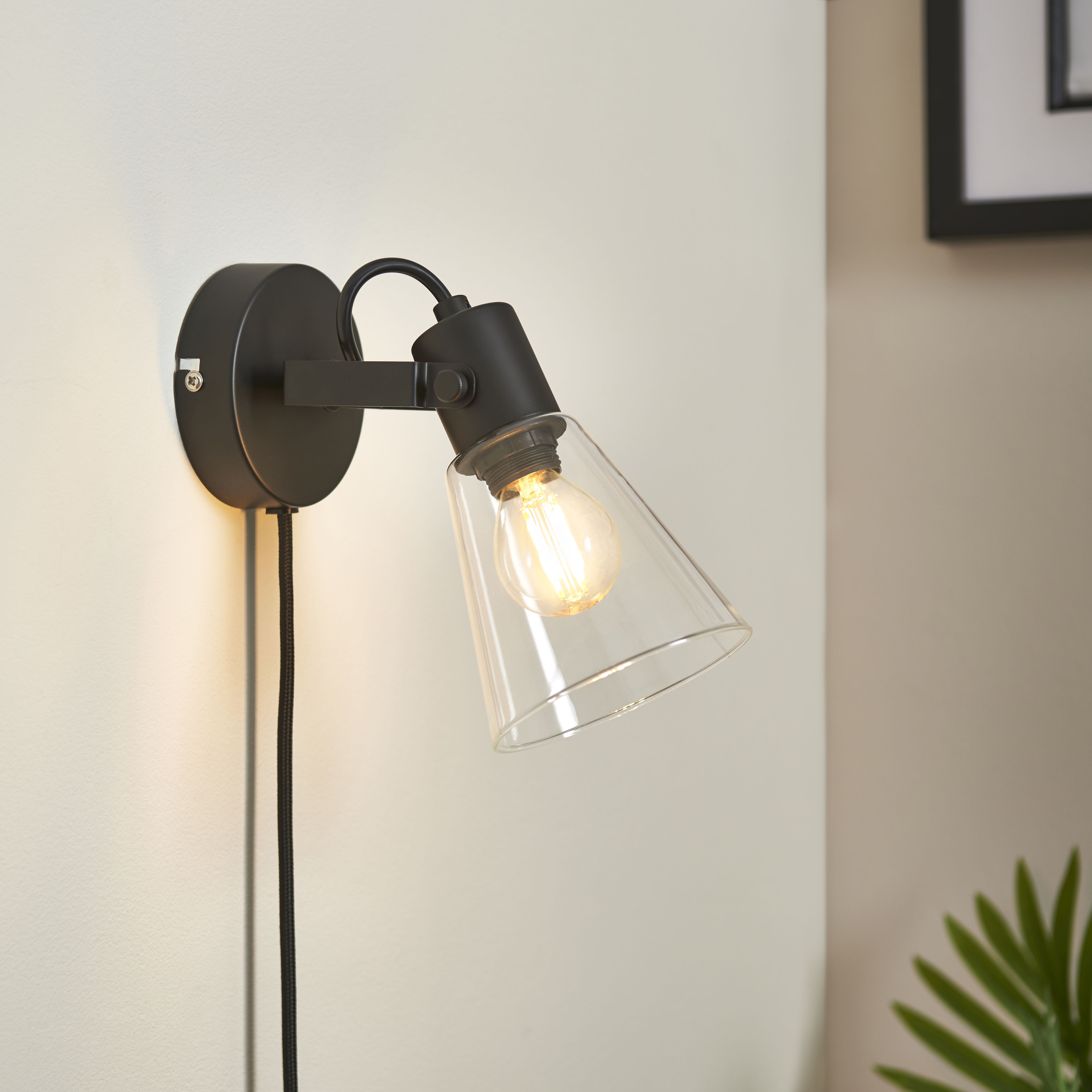 Enzo Plug-in Wall light | DIY at B&Q
