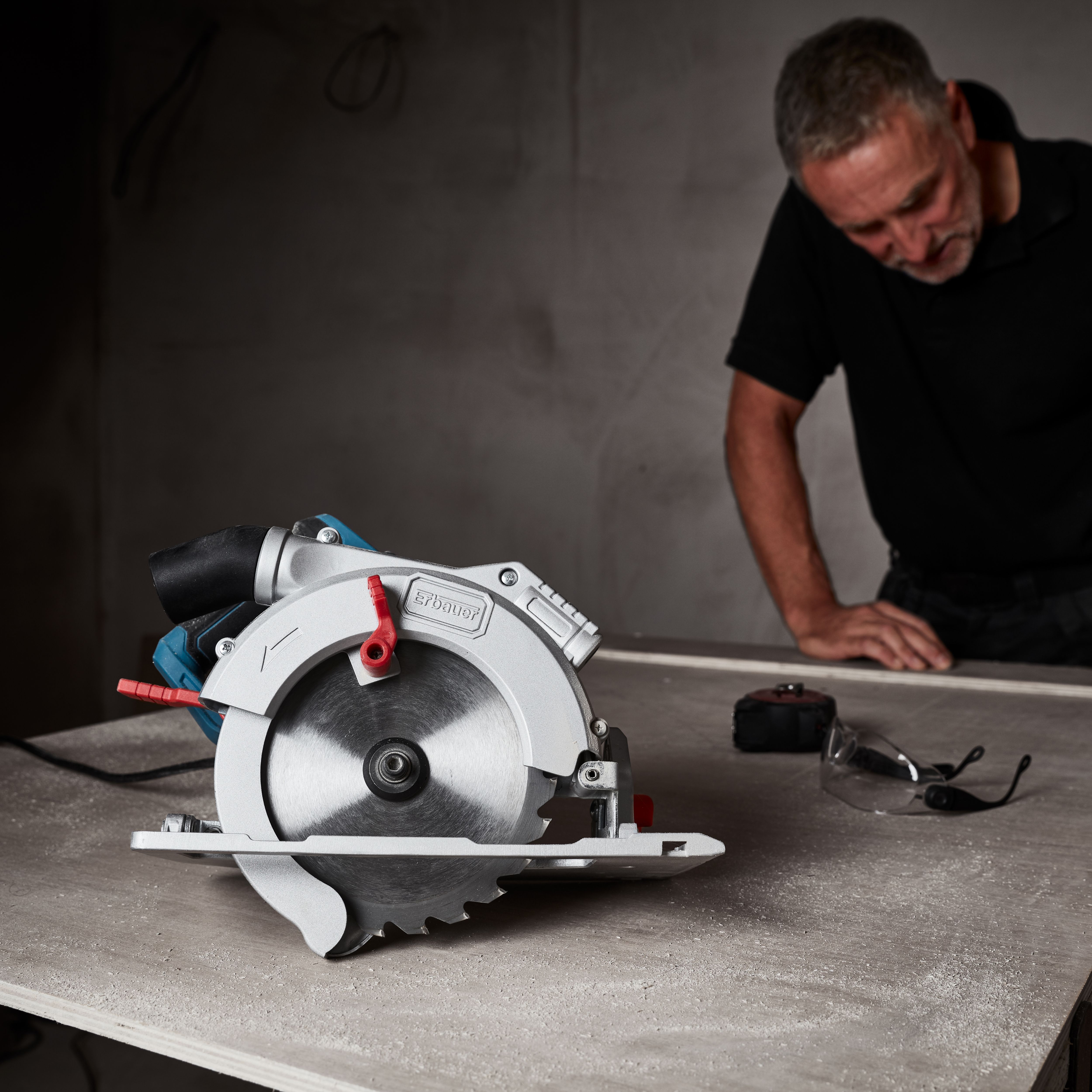Erbauer 1400W 220-240V 165mm Corded Circular saw ECS1400 | DIY at B&Q