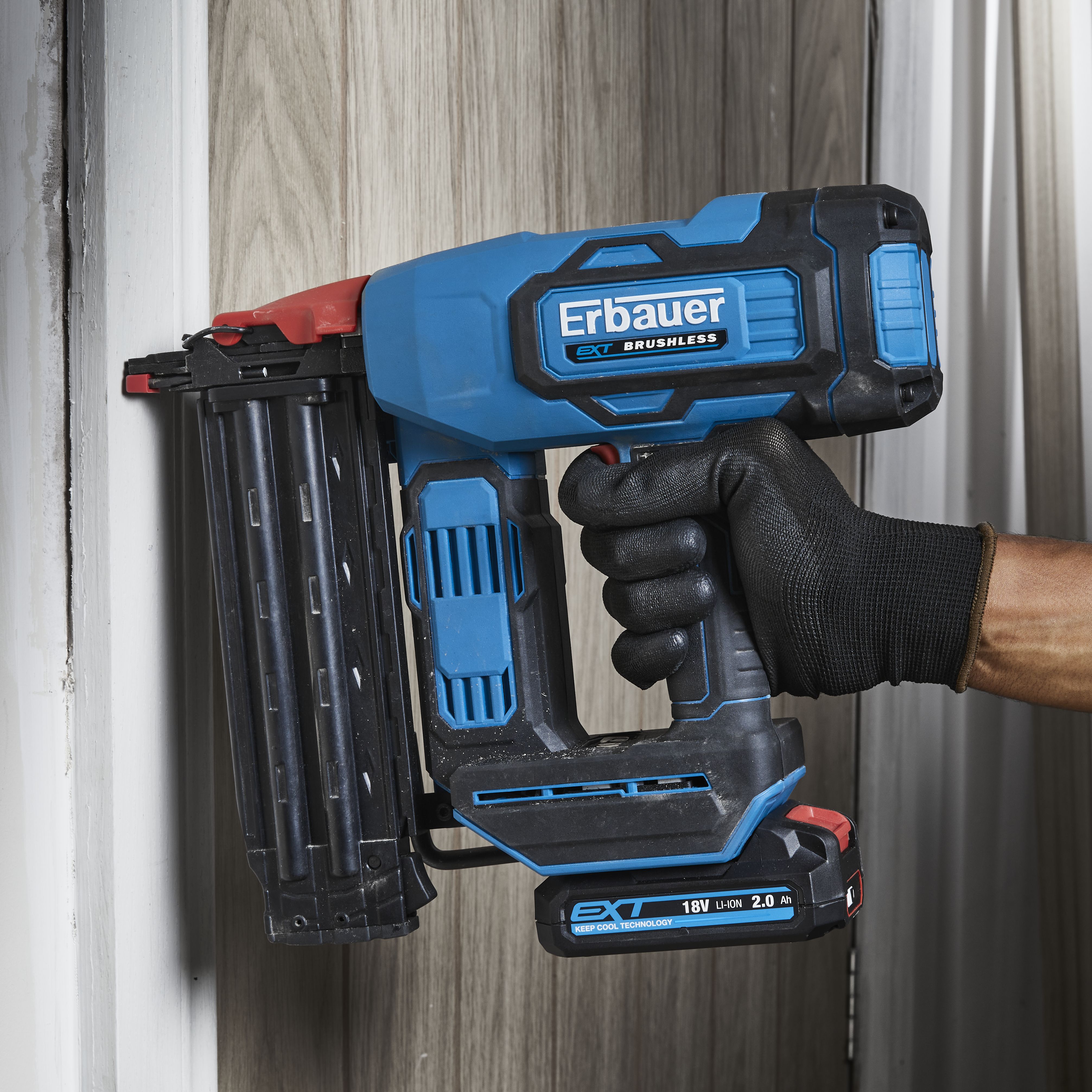 Erbauer 18V EXT Li-ion 55mm Second fix Cordless 18 gauge Nail gun (Bare ...