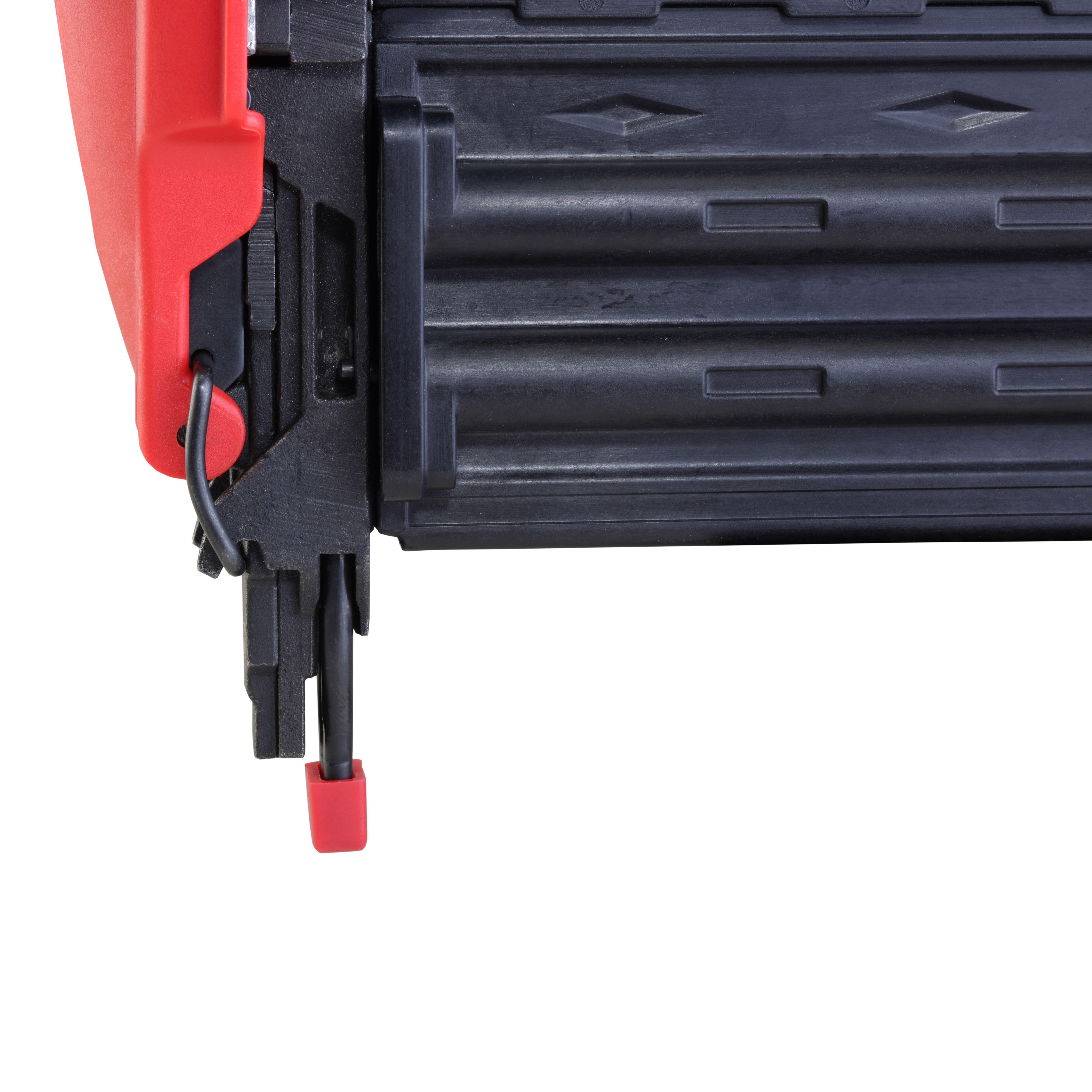 Erbauer 18V EXT Li-ion 55mm Second fix Cordless 18 gauge Nail gun (Bare ...