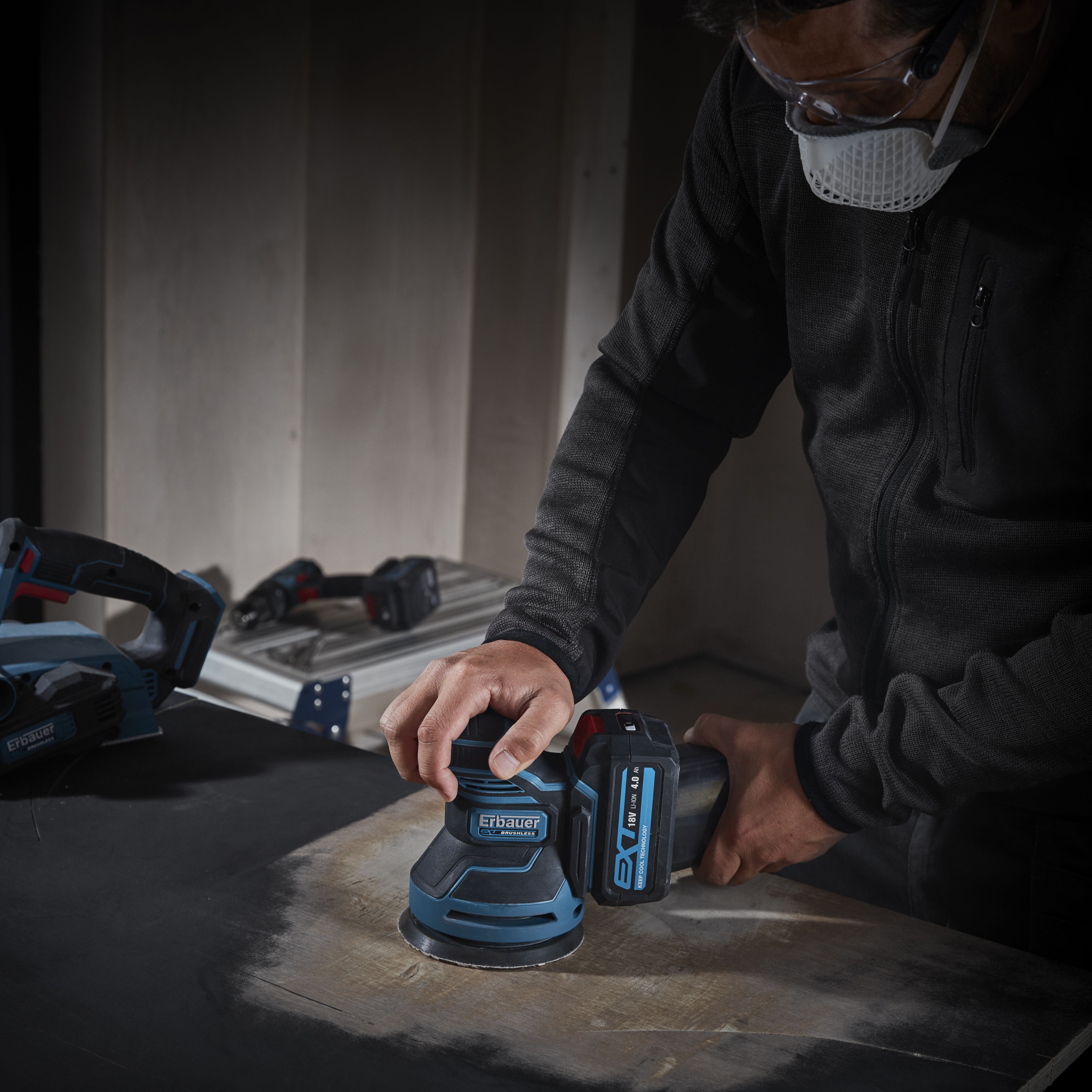 Erbauer EXT 18V Brushless Cordless Random orbit sander (Bare Tool ...