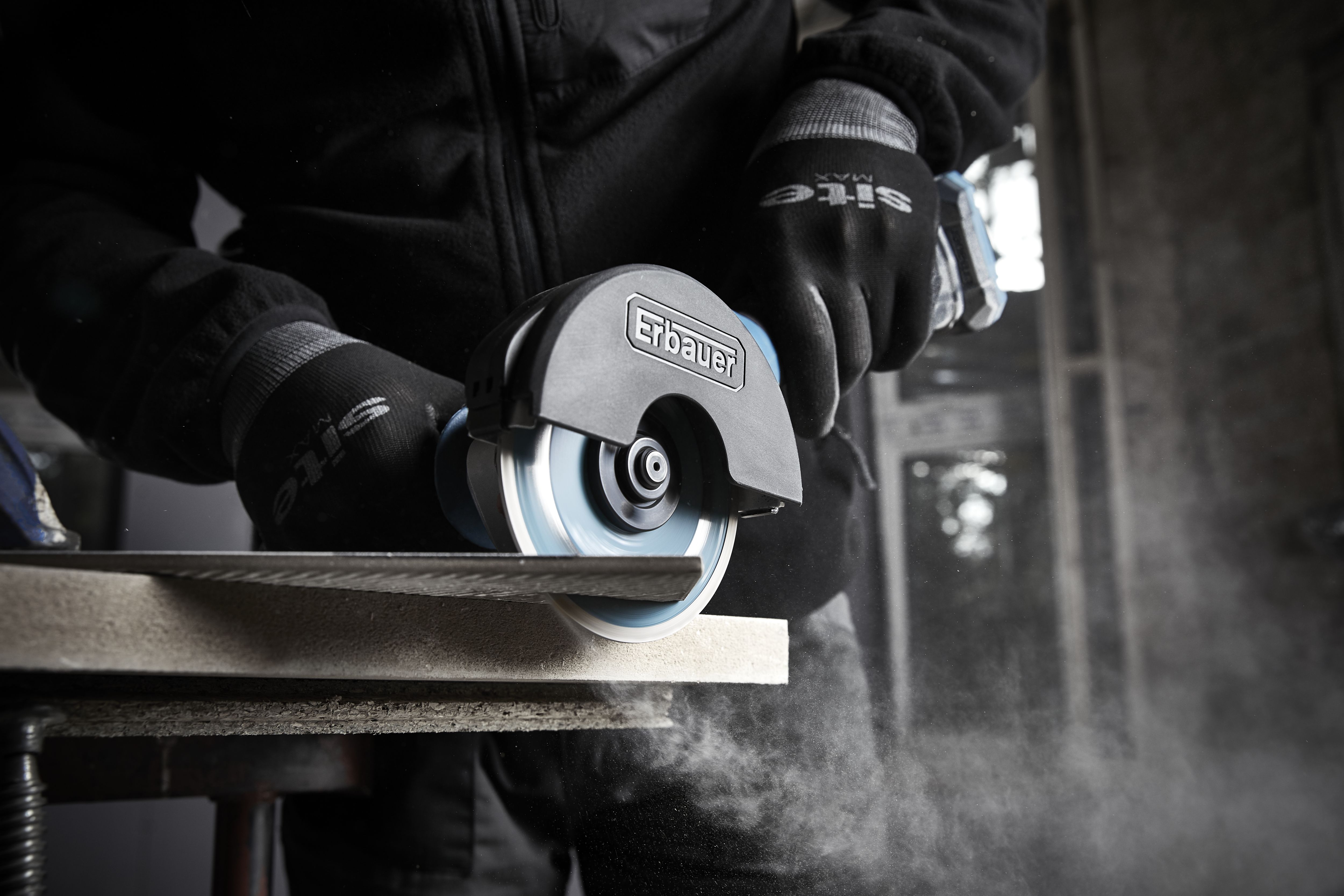 Erbauer Stone & tile 230mm x 22.2mm Segmented diamond blade