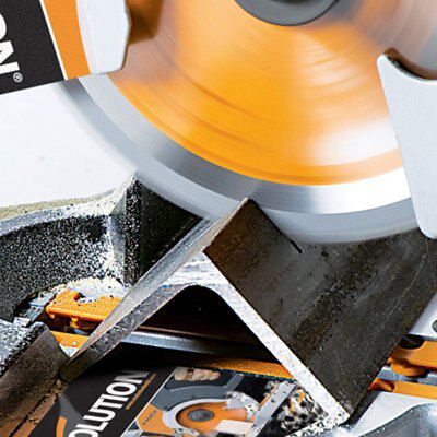 Evolution Sliding mitre saw RAGE3-S300