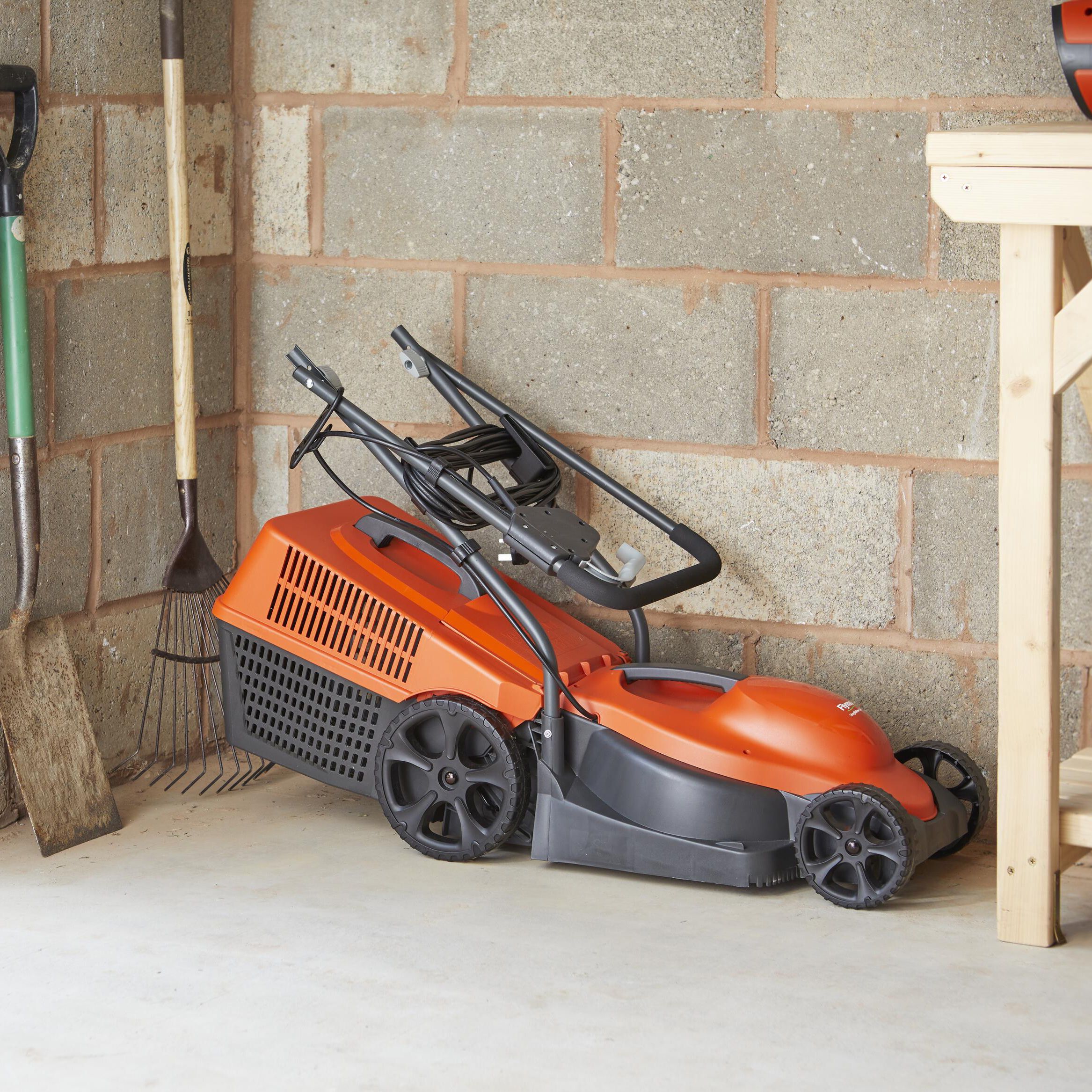 Flymo 1000W 32cm Corded Rotary Lawnmower - SimpliMow 320