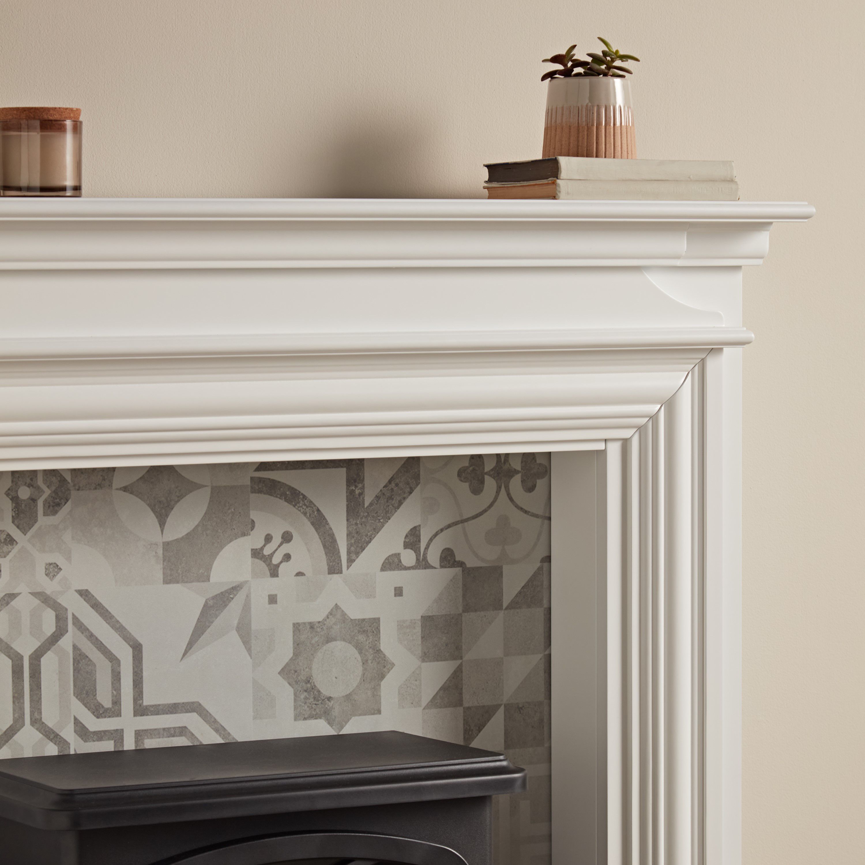 Focal Point Regent White & black MDF Artisian Fireplace surround set
