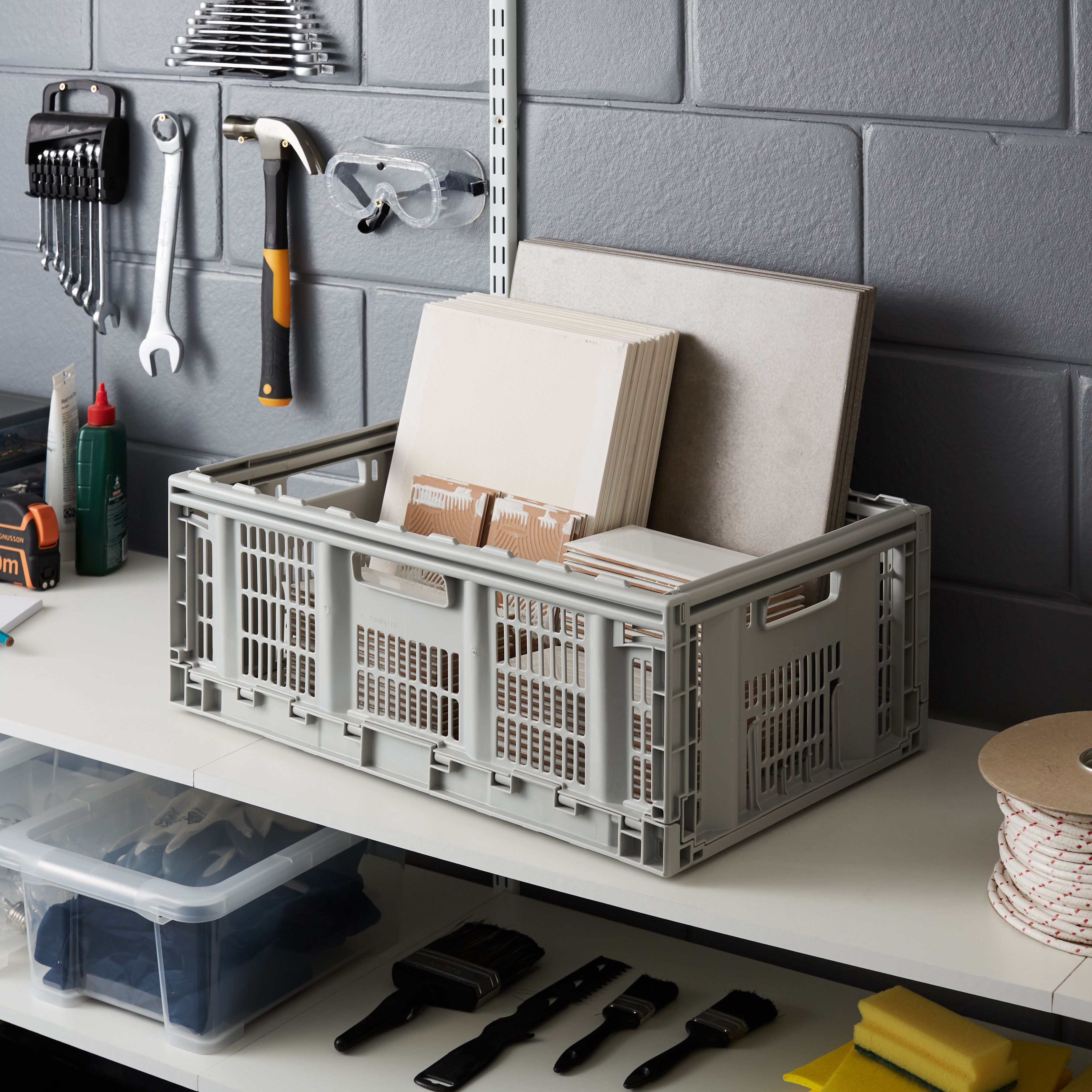 Form Grey Heavy duty Foldable 46L Euro box