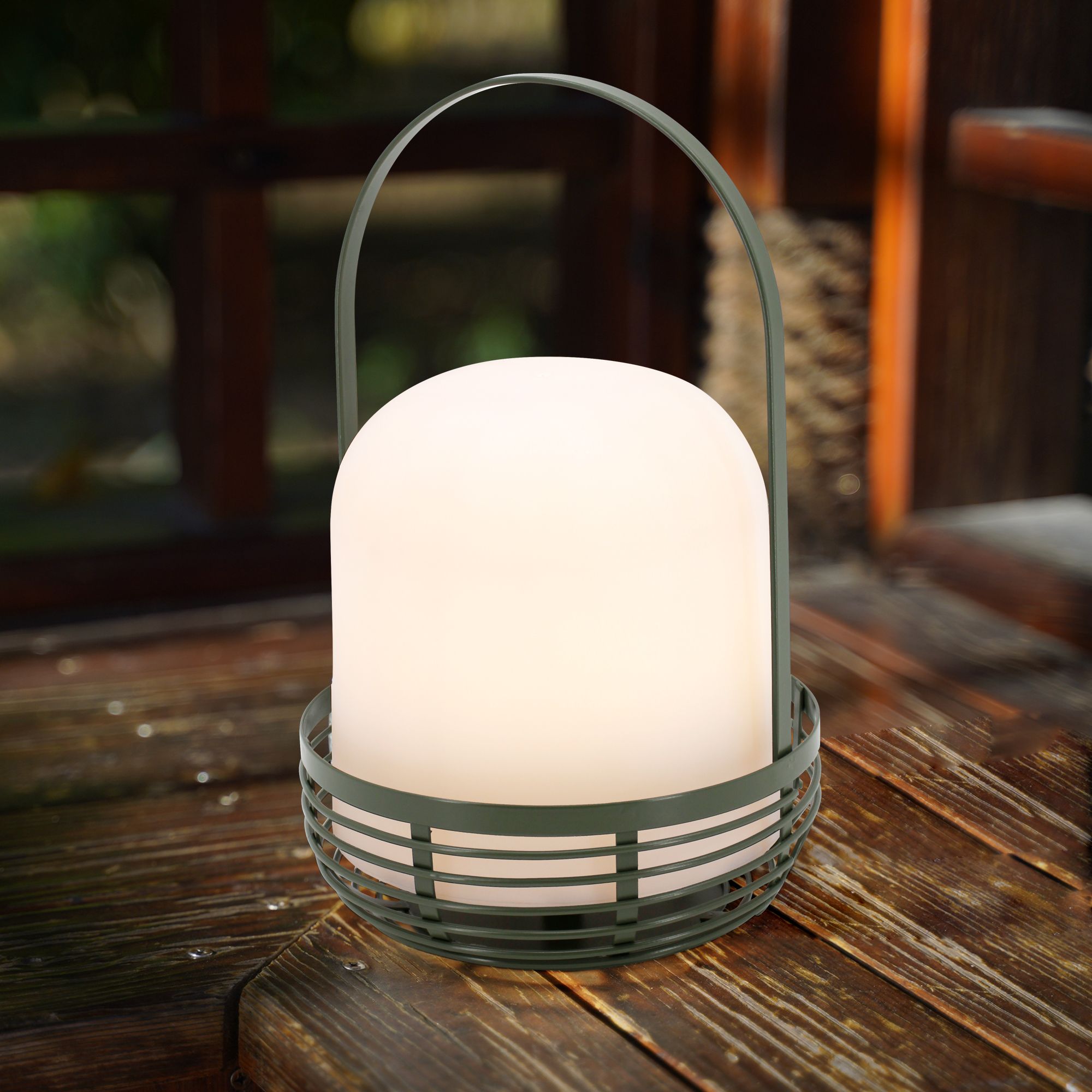 Framura Dark green Solar-powered Integrated LED Outdoor Lantern