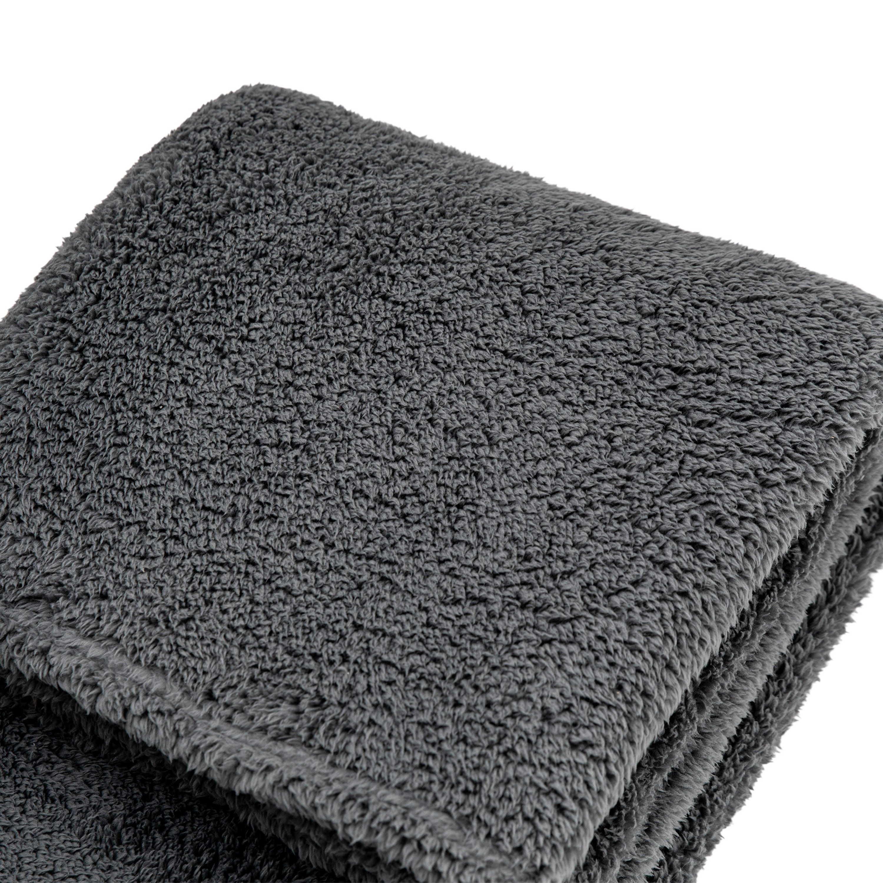 Gallery™ Charcoal Teddy Fleece Plain Throw (L) 180cm x (W) 140cm