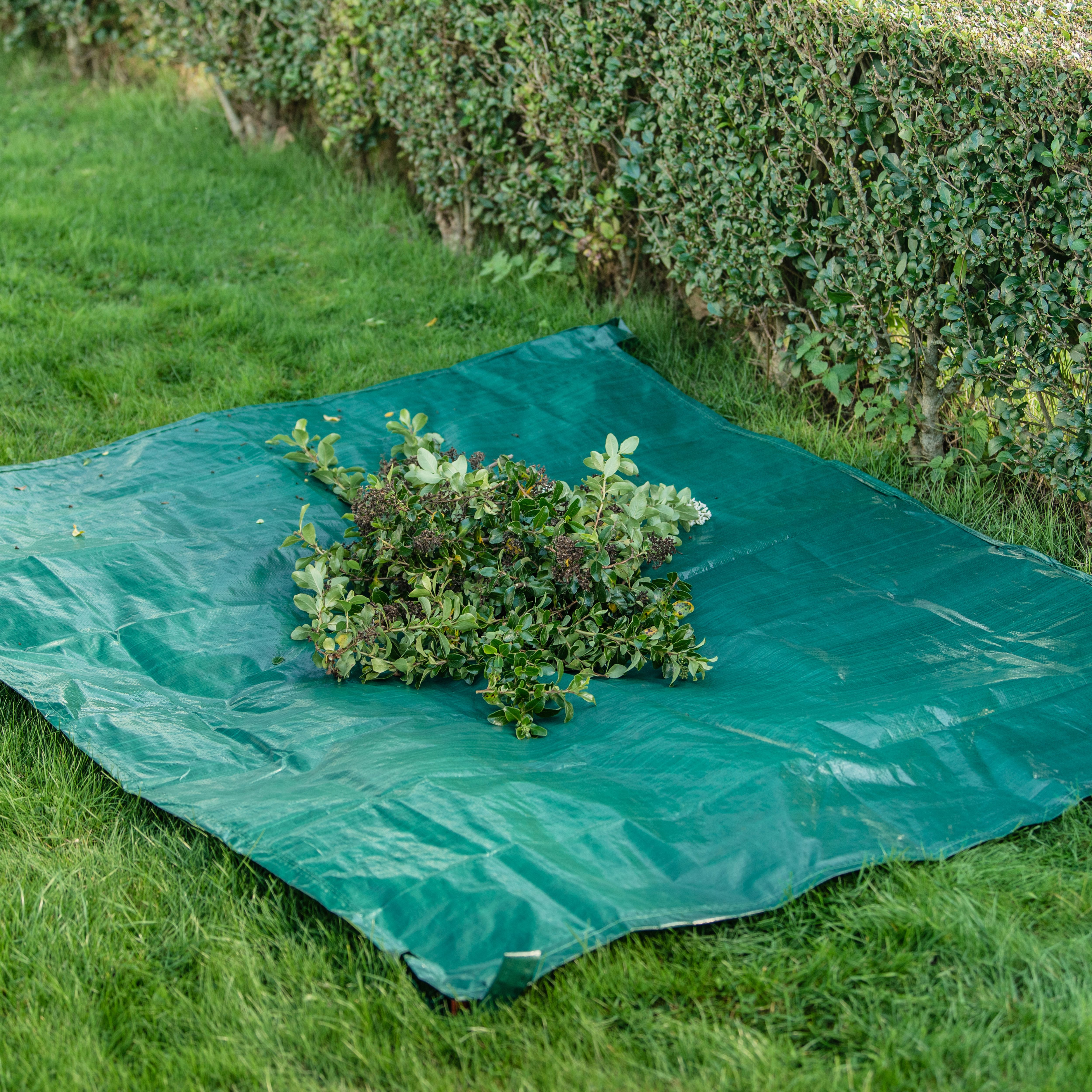 Gardman Green Sheet, (L)1.52m (W)1.83m | DIY at B&Q