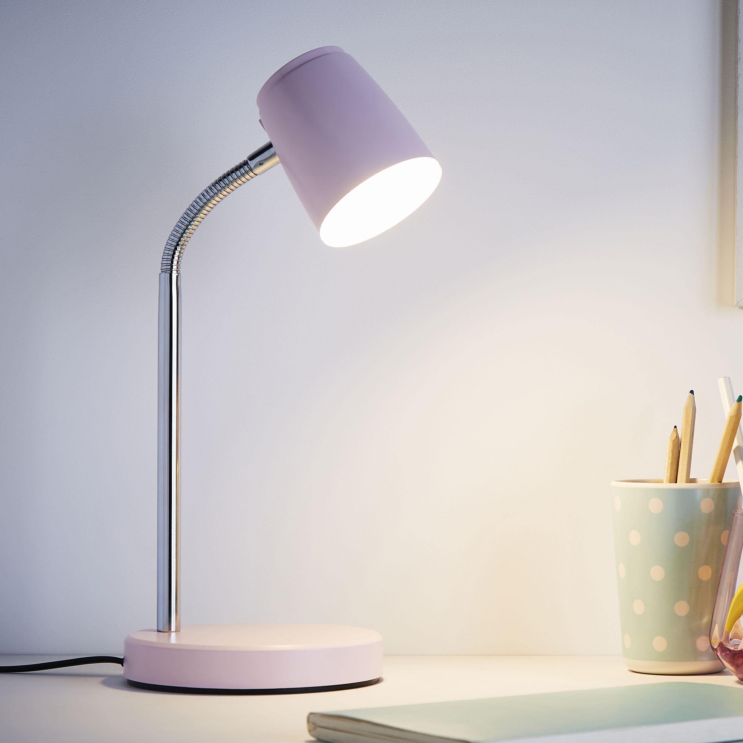 Glow Alya Pink LED Table lamp | DIY at B&Q