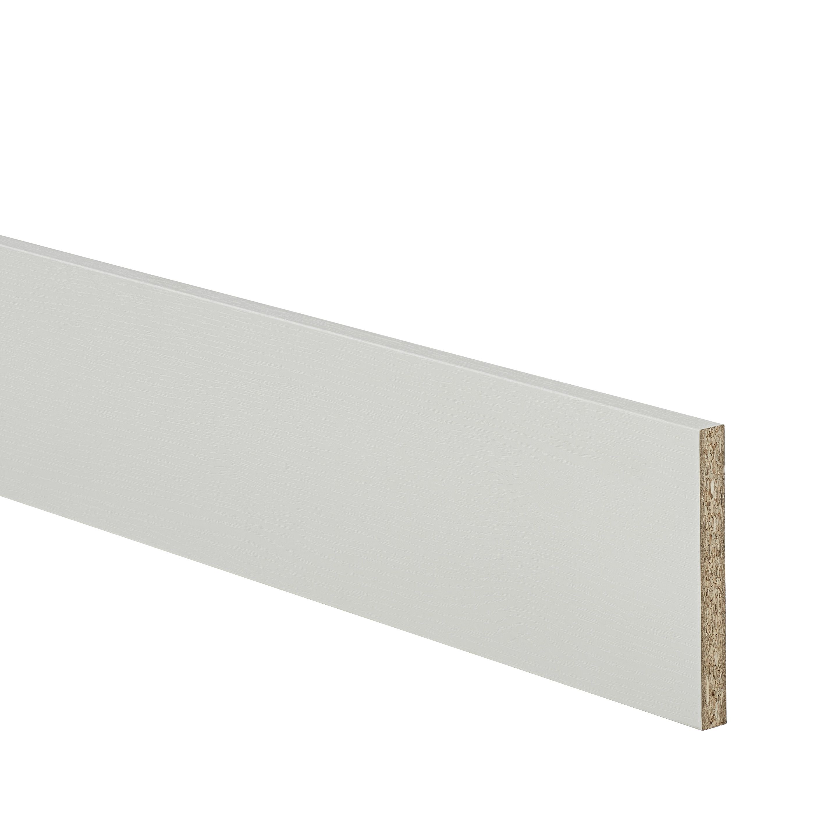 GoodHome Alpinia Grey Wood effect Square edge Plinth, (L)2400mm | DIY ...