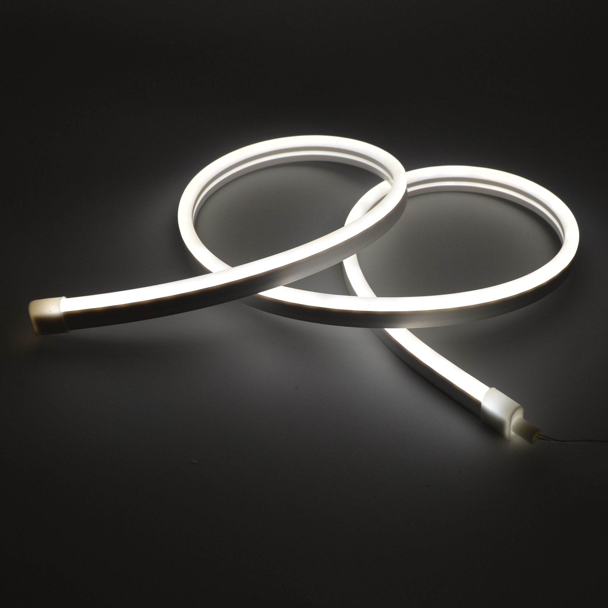 GoodHome Battery-powered LED Neutral white Strip light IP20 150lm (L)1m ...