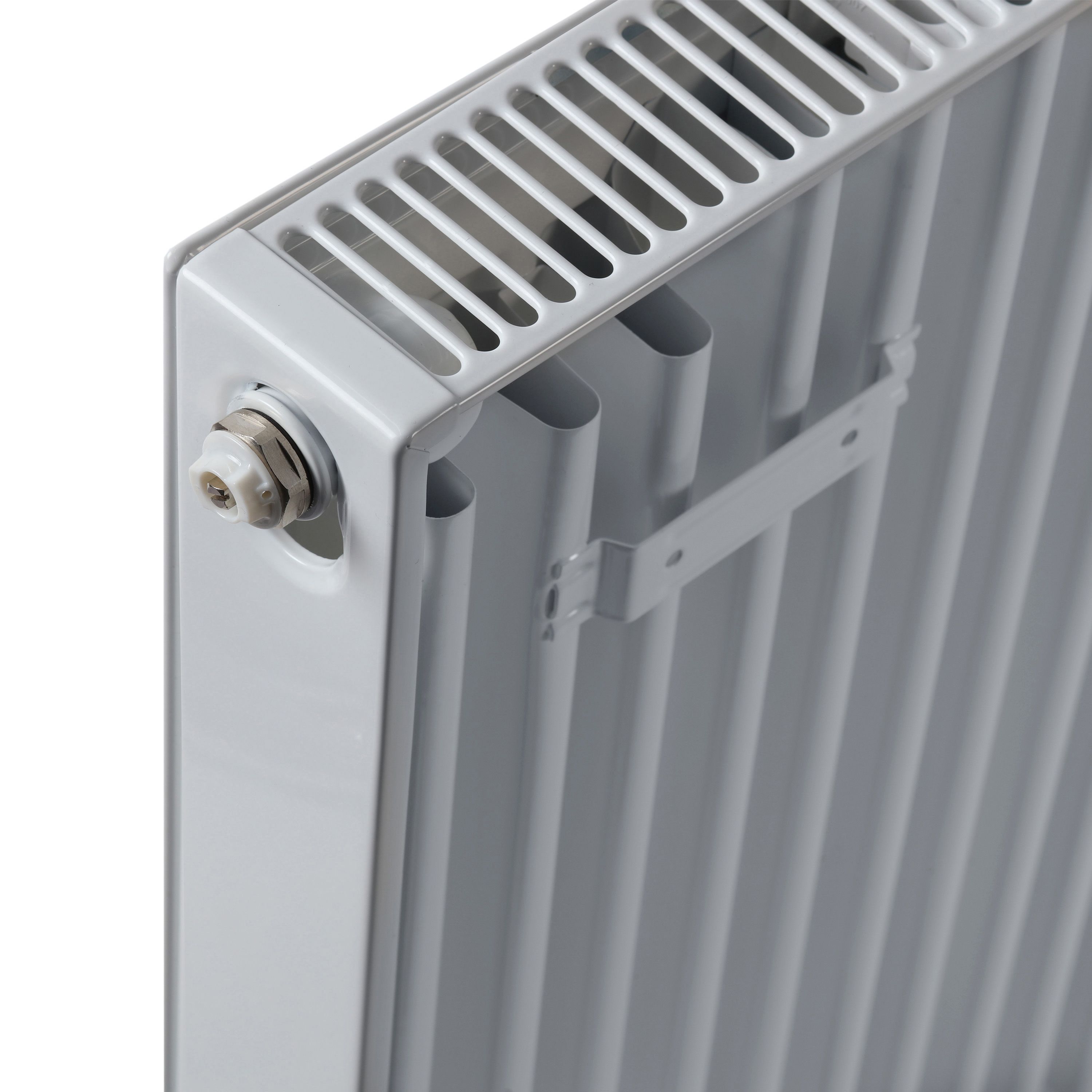 Shop GoodHome White Type 11 Single Panel Radiator, (W)600mm x (H)600mm