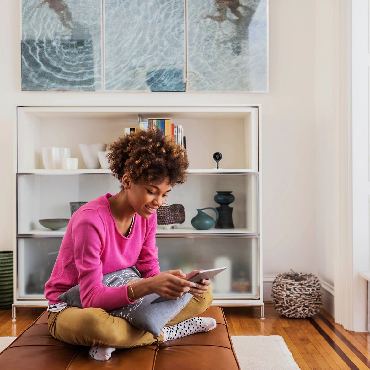 Google Nest Wired Indoor Smart camera - Black
