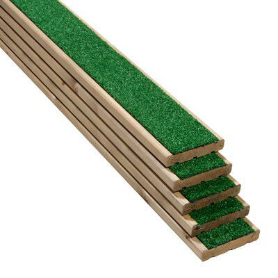 Grassedeck Green Spruce Deck board (L)2.1m (W)144mm (T)28mm, Pack of 5