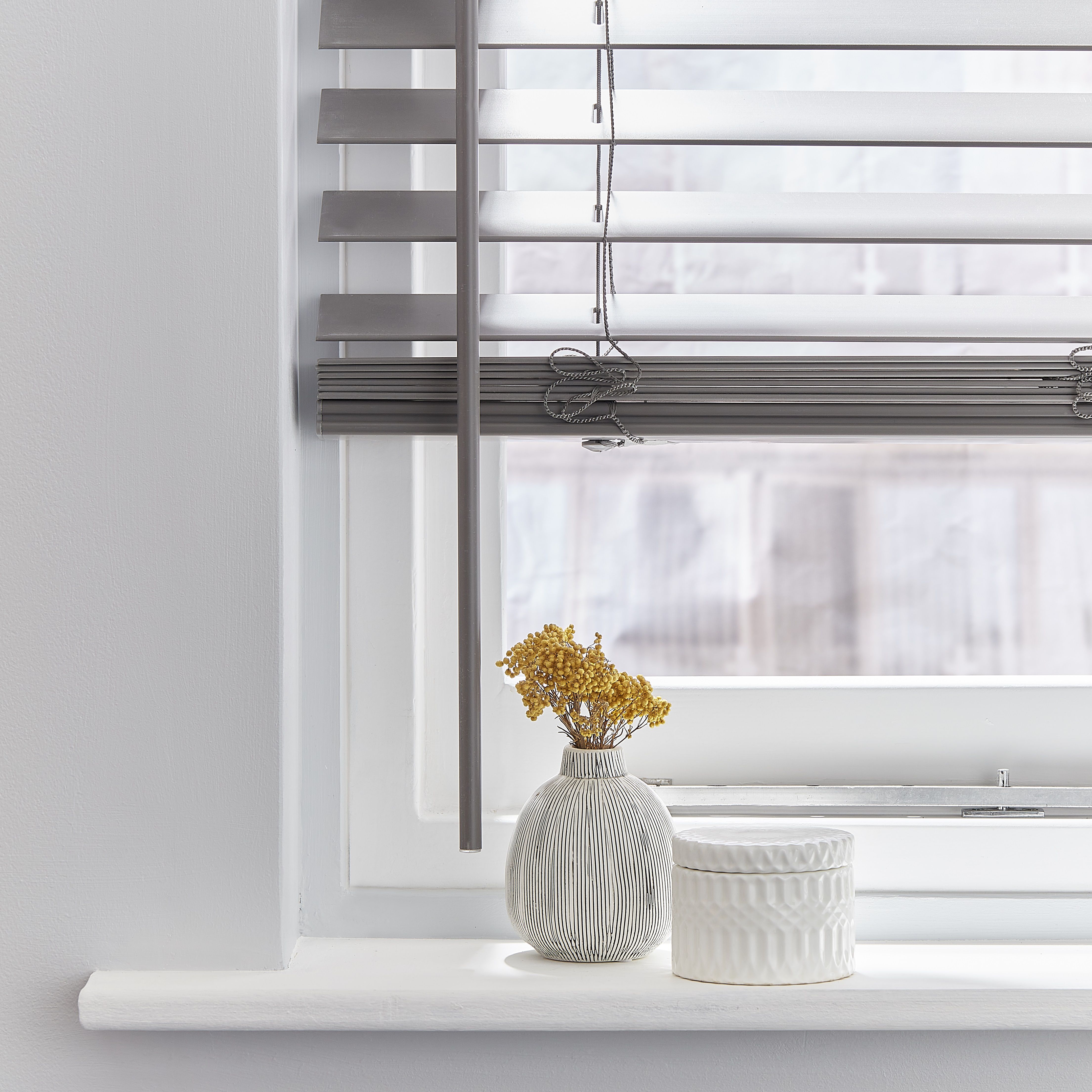 Grey Woodgrain effect PVC Venetian Blind W 120cm L 180cm