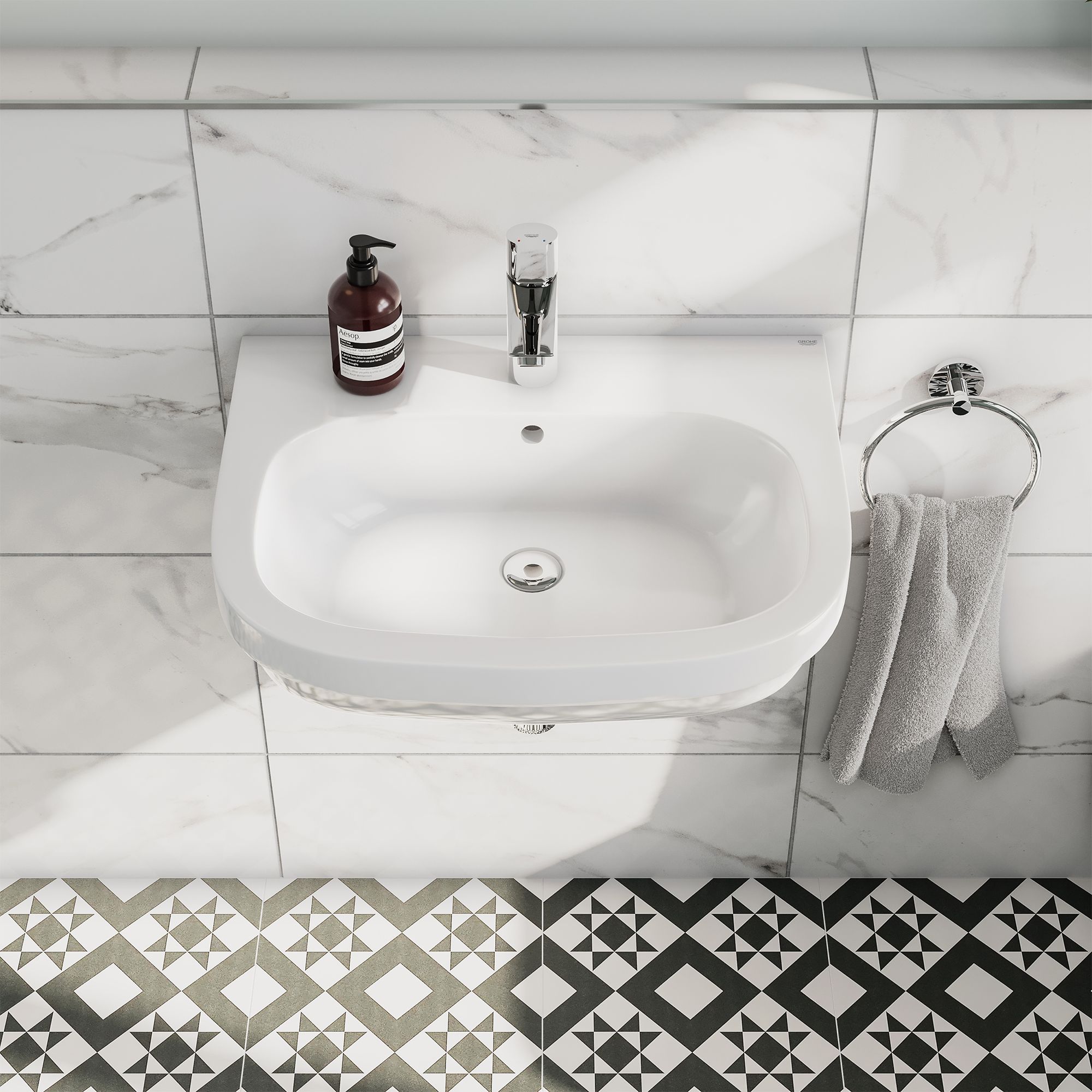 Grohe Euro Gloss Alpine white Round Wall-mounted Cloakroom Basin (W)55cm