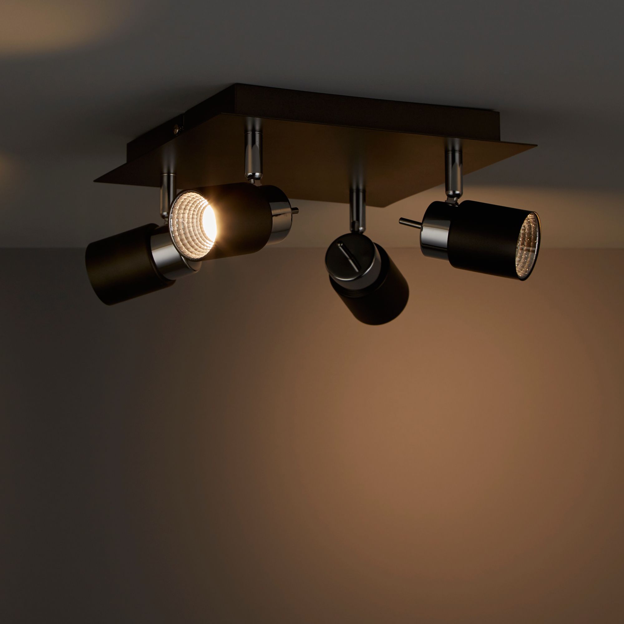 Hades Gloss Chrome effect 4 Light Spotlight