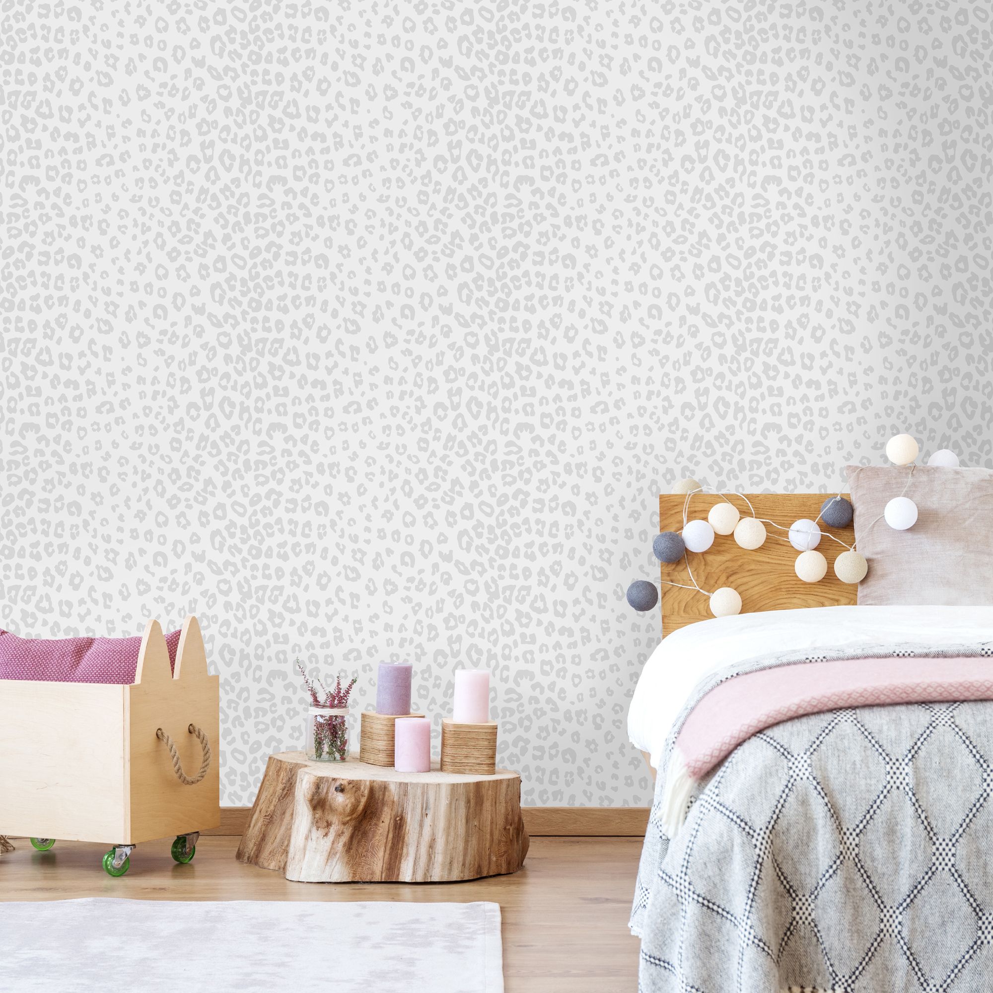 Holden Décor Grey Animal print Smooth Wallpaper