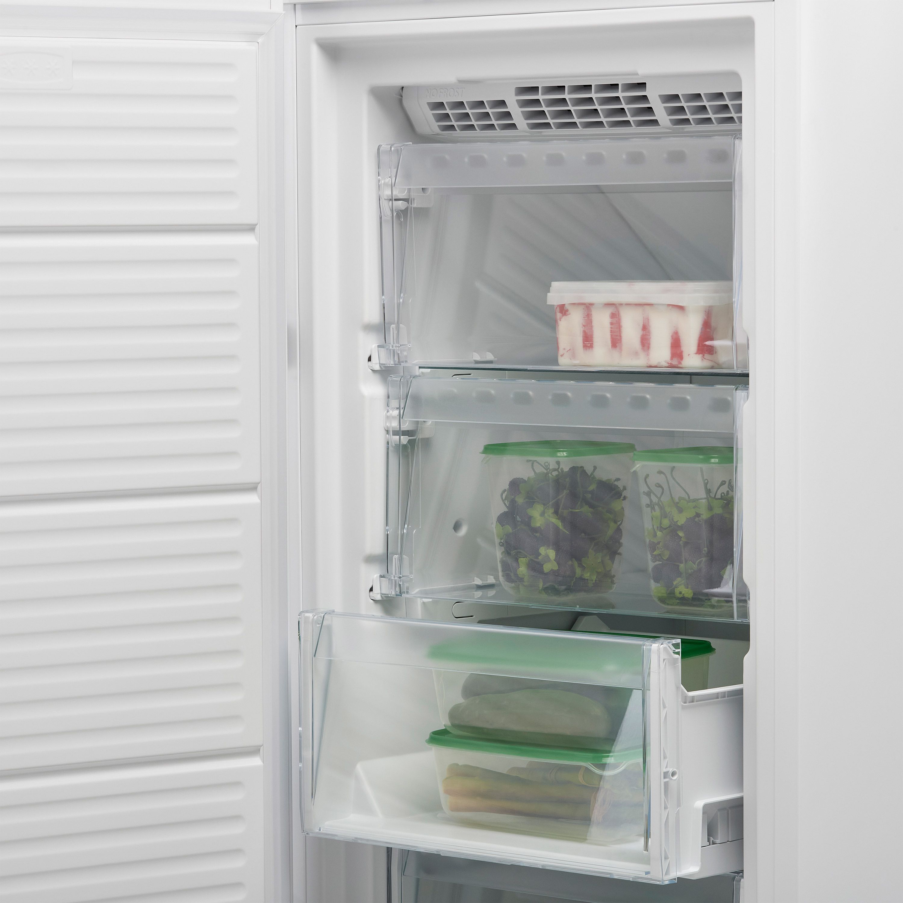 Hotpoint UH6F1CW1_WH Freestanding Frost free Freezer - White