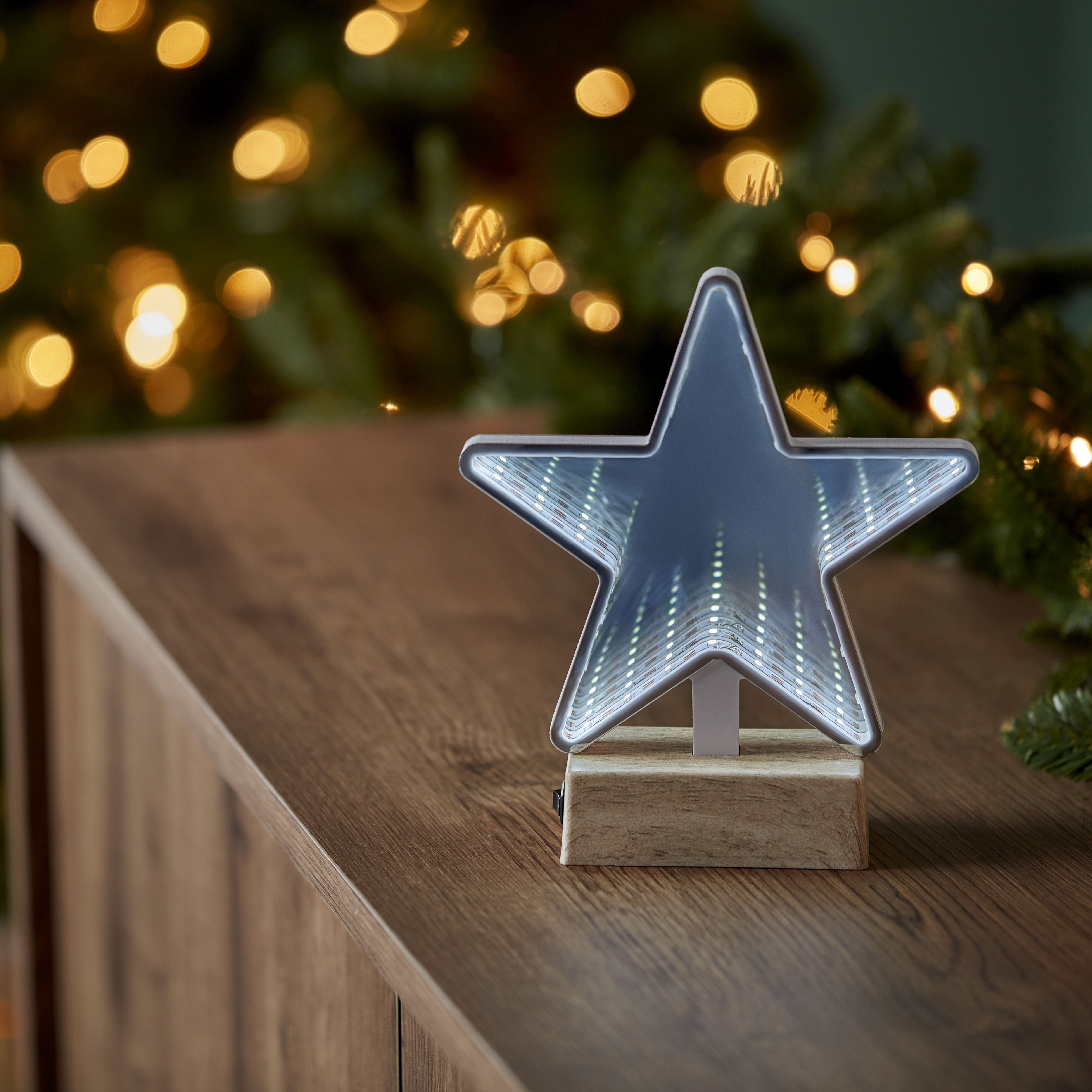 Ice white LED Star Infinity light (H) 190mm