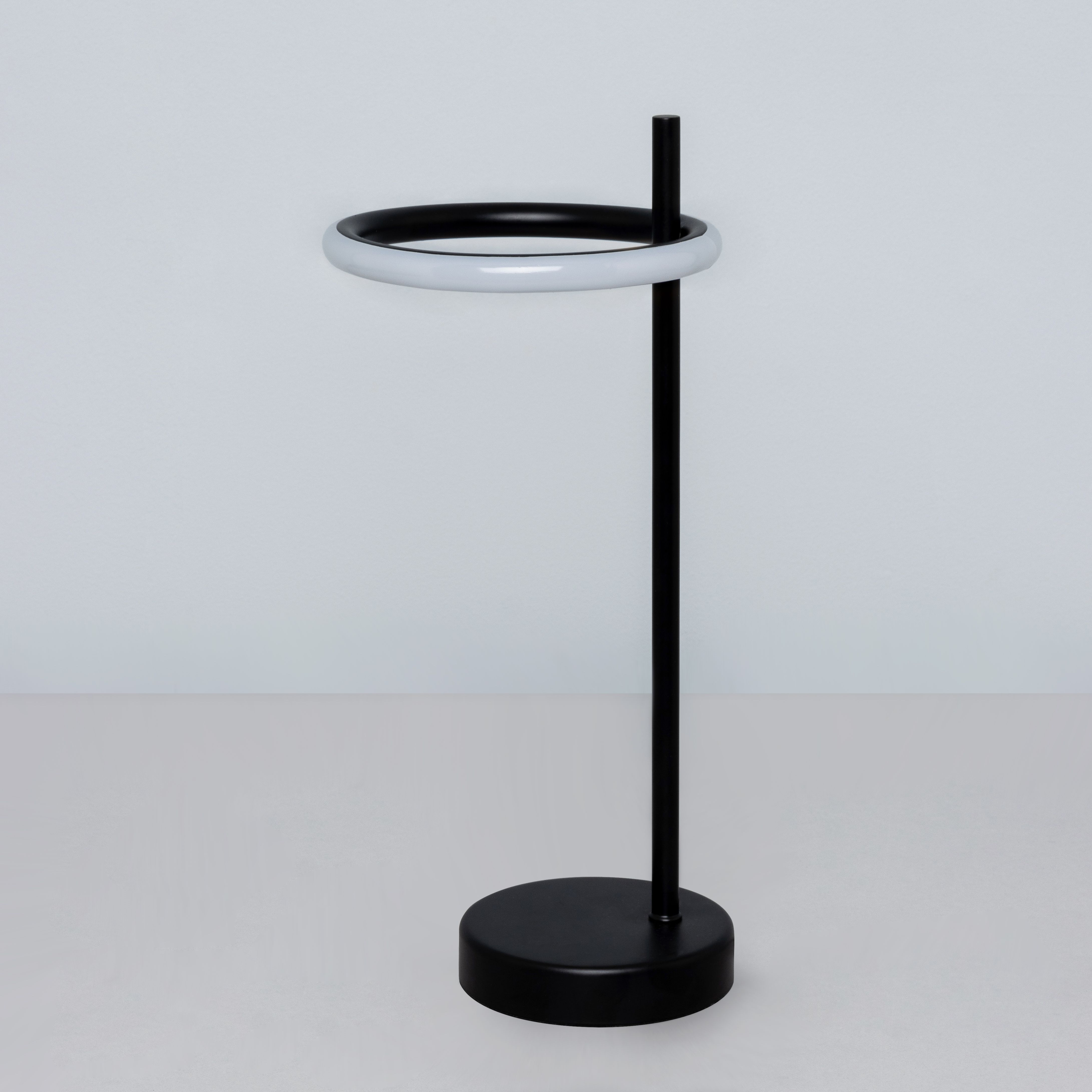INLIGHT BELLE ROUND MATT BLACK INTEGRATED LED TABLE LAMP