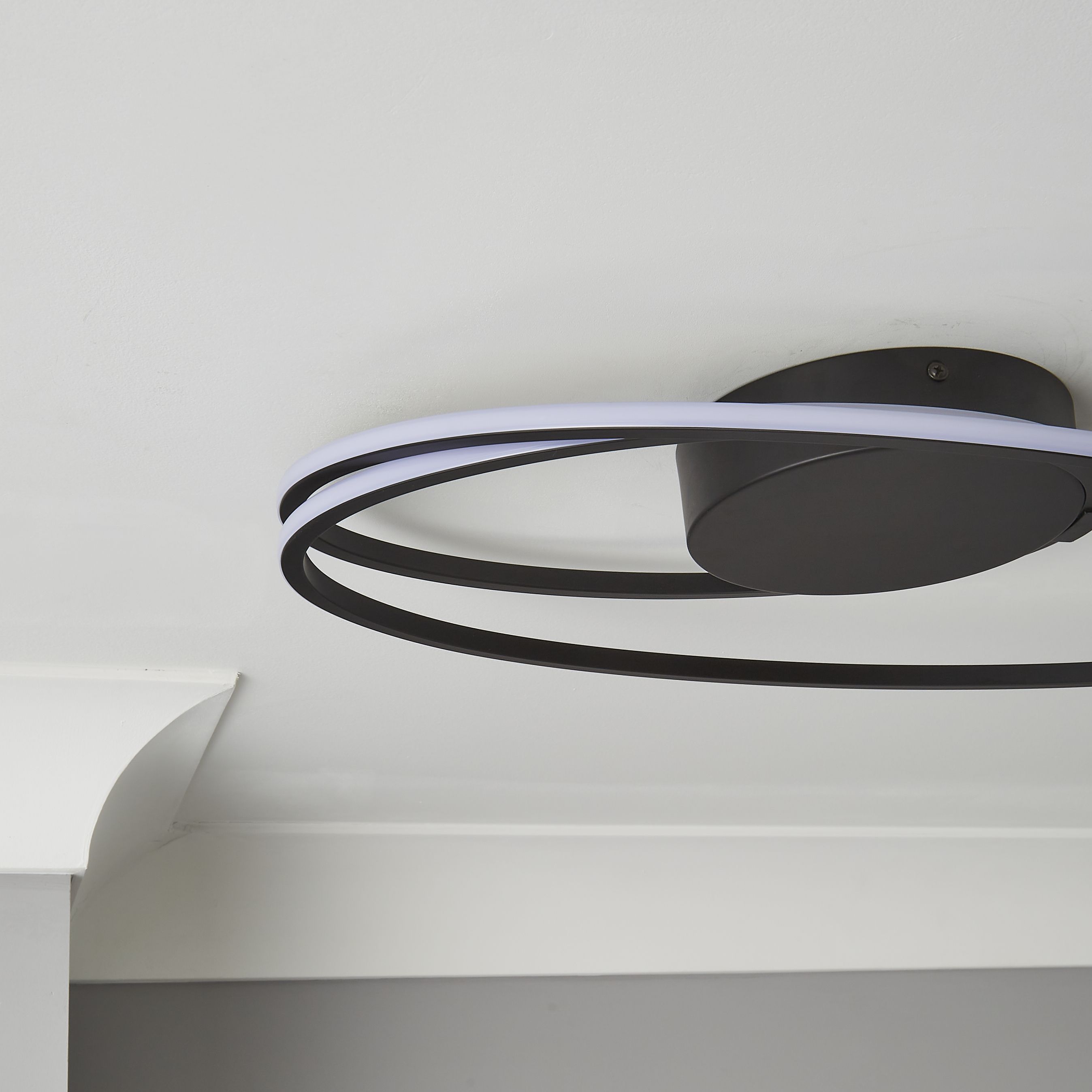 Inlight Create Swirl Matt Plastic Black LED Ceiling light