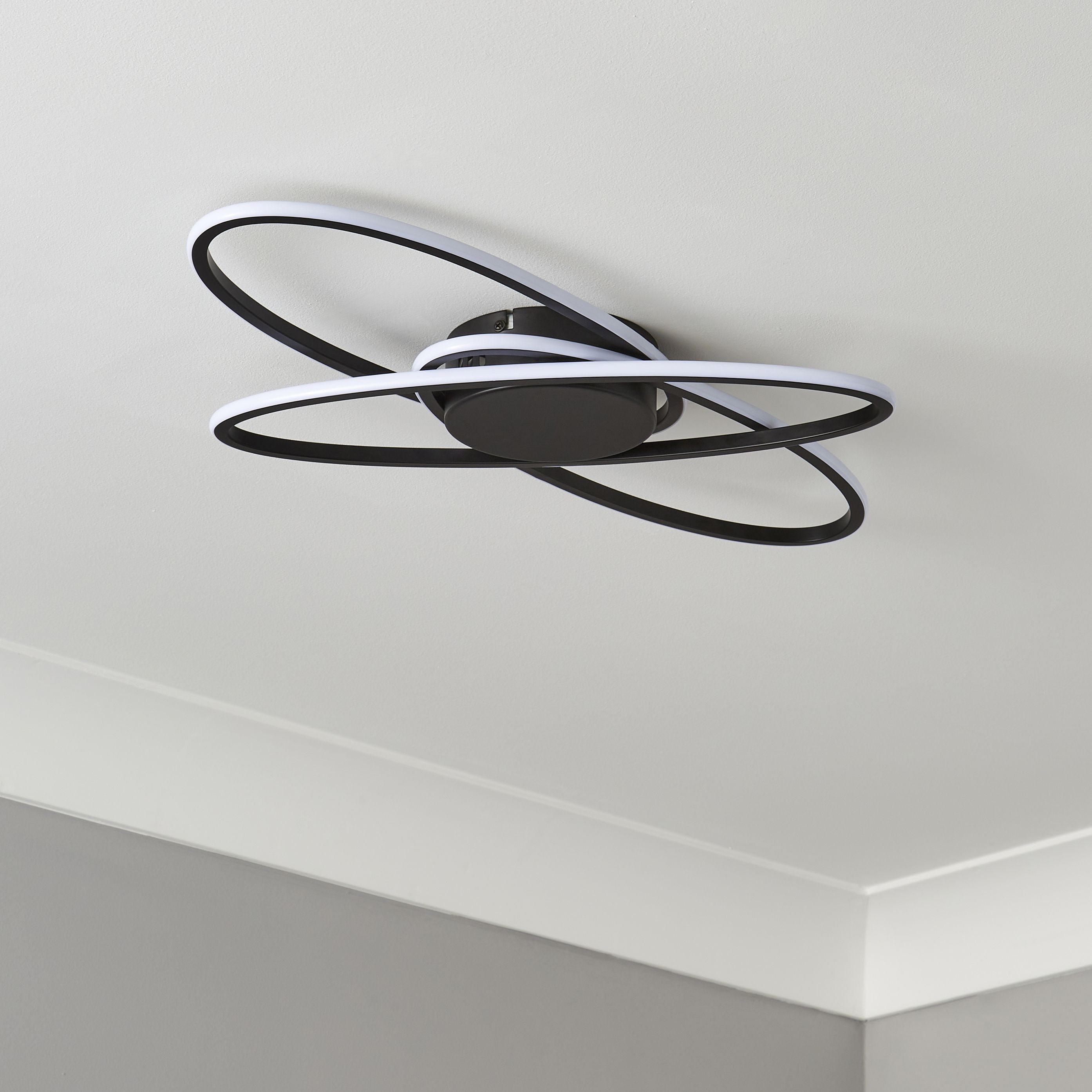 Inlight Grand modern Matt Plastic & steel Black LED Ceiling light