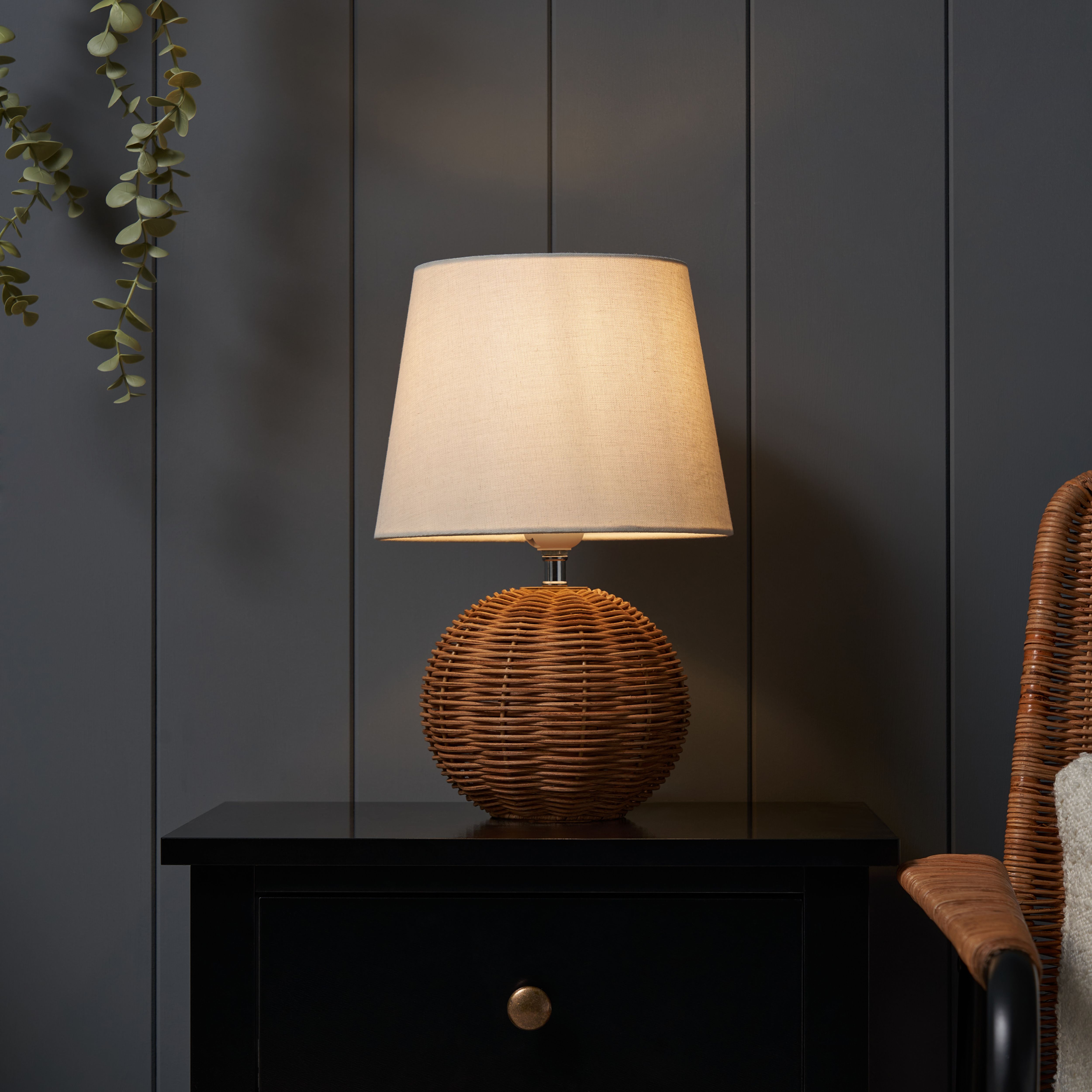 Inlight Peiros Ball Round Natural Rattan effect Table lamp