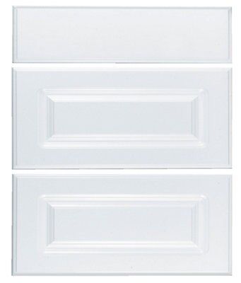 IT Kitchens Chilton White Country Style Drawer front, Set of 3 (H)715mm ...