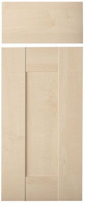 IT Kitchens Westleigh Contemporary Maple Effect Shaker Maple effect ...