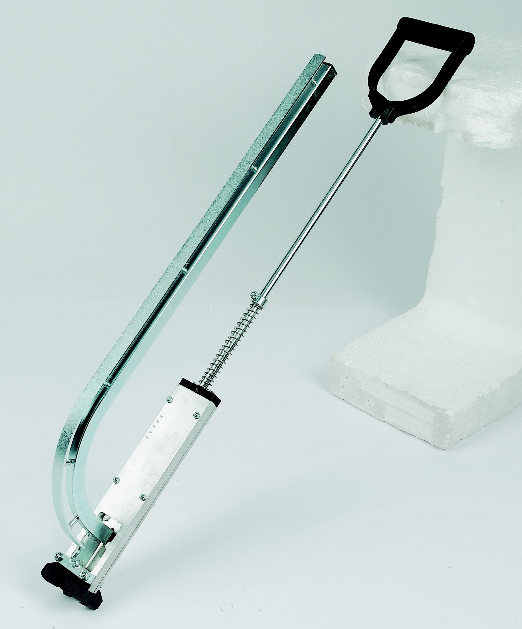 JG Speedfit Underfloor heating pipe staple gun | DIY at B&Q