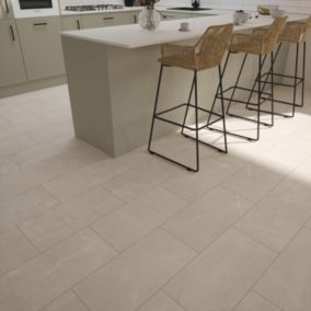Tiles | Flooring & tiling | B&Q