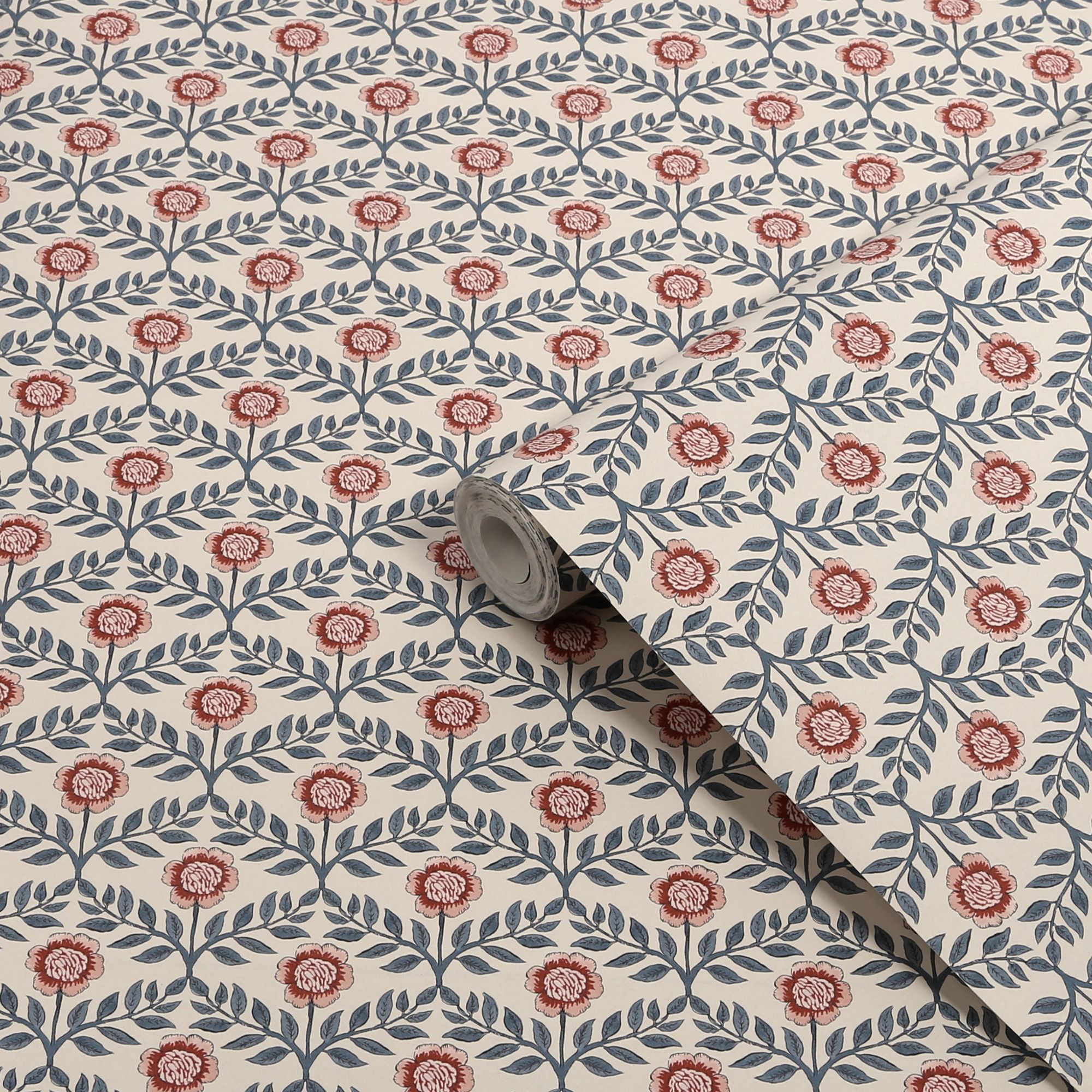 Joules Sophisticated Country Cream, Blue & Red Stately floral Patterned ...