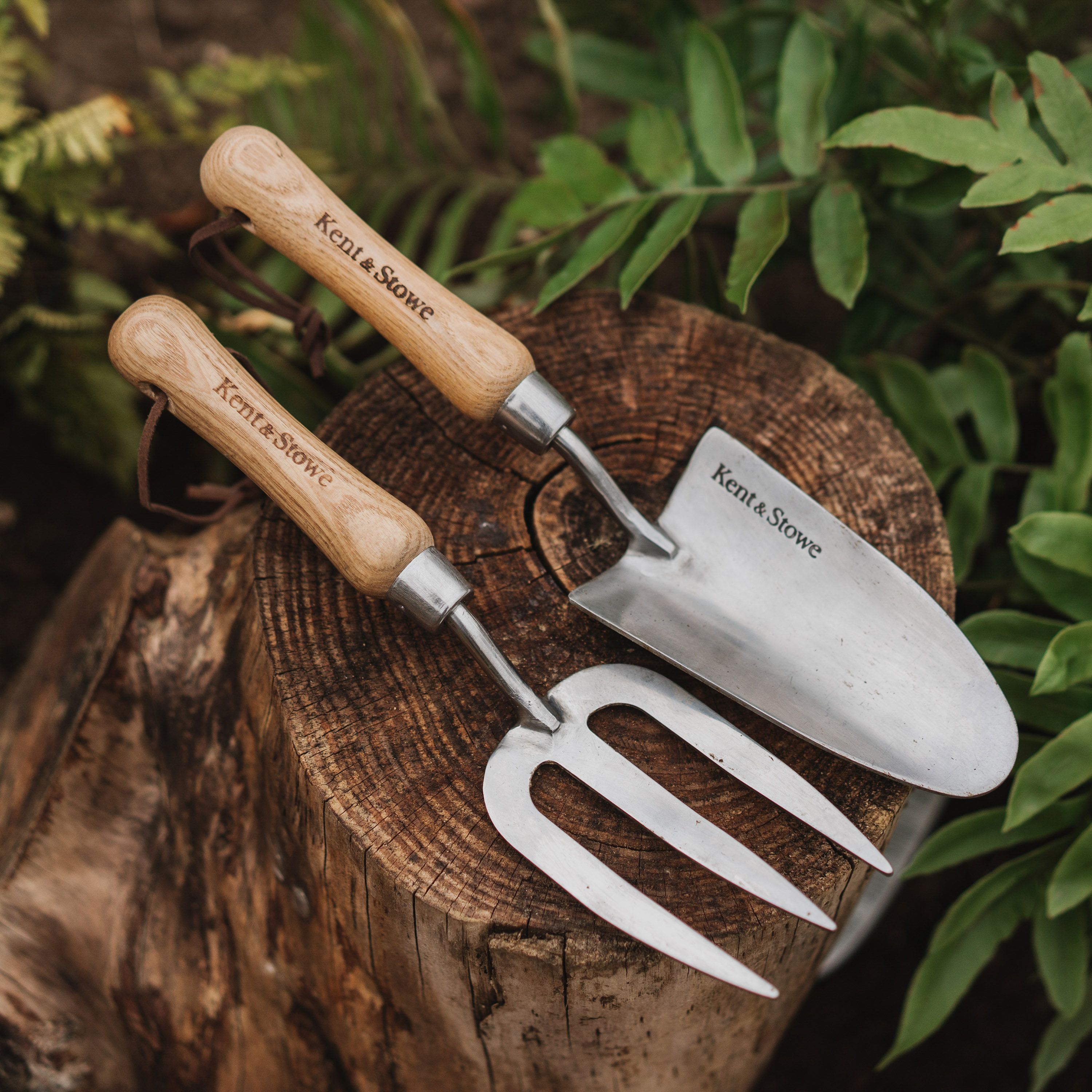 Kent & Stowe Stainless Steel & Wood Hand fork (H) 330mm x (W) 85mm