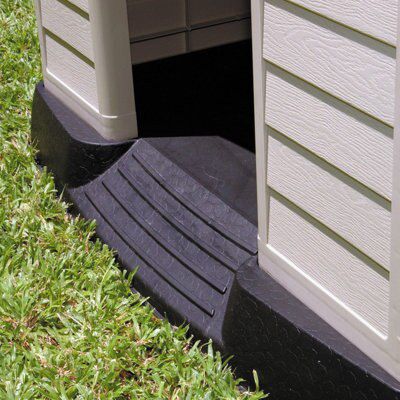 Keter Animal house, (H)0.99m (W)0.99m (D)0.95m | DIY at B&Q