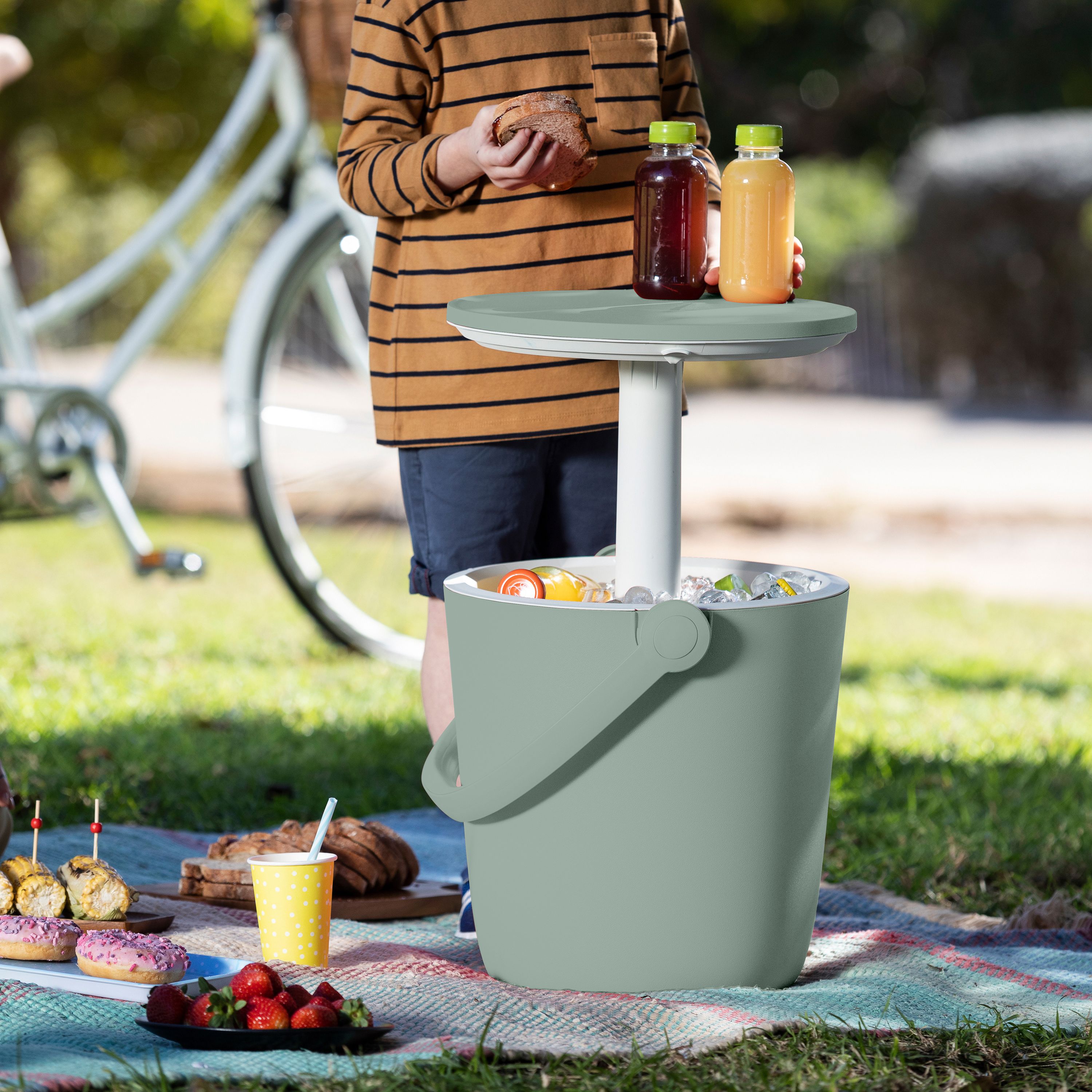 Keter Go Bar Vintage green Plastic Cool stool