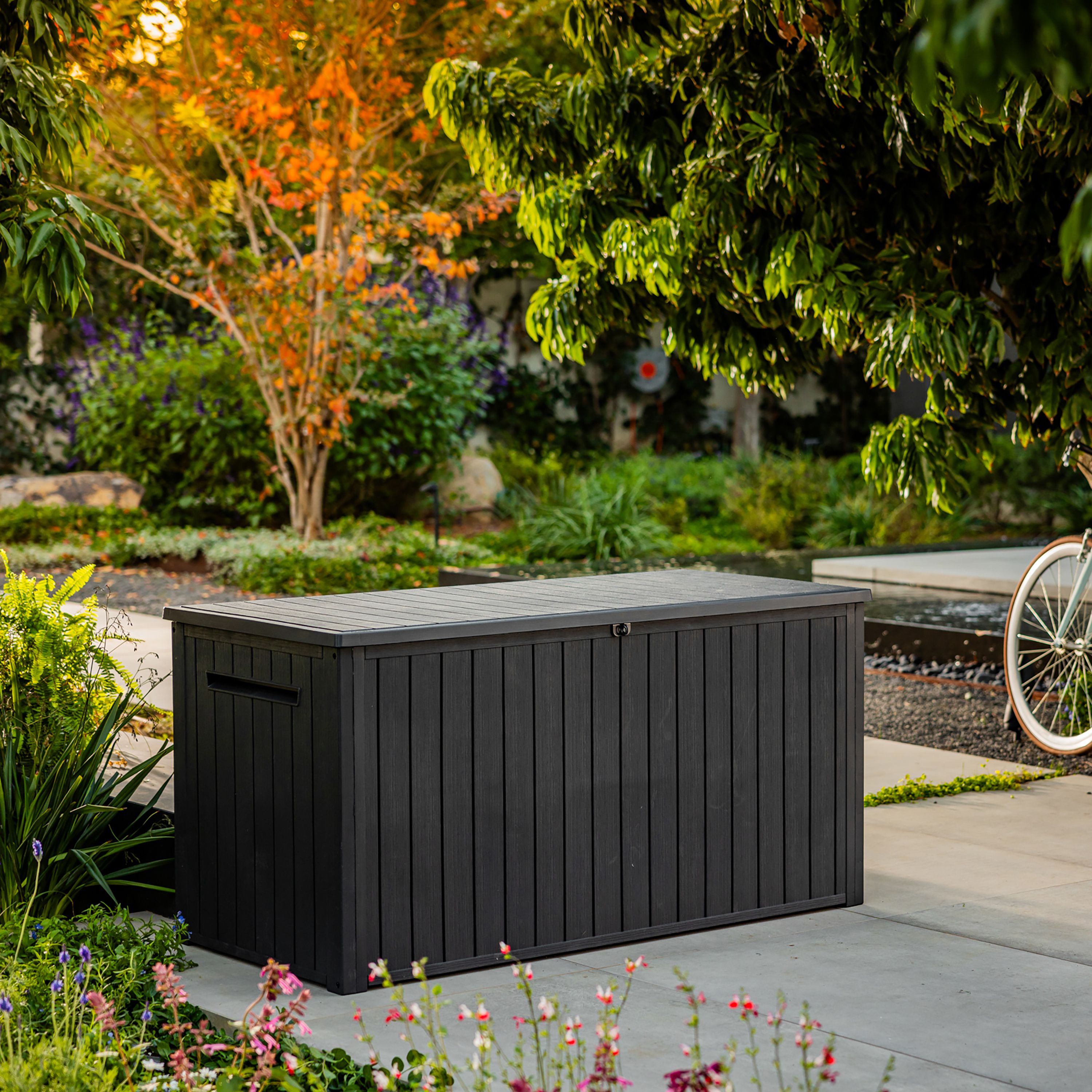 Keter Lineus 643L Resin Garden storage box - Grey (H) 0.74m x (W) 1.45m