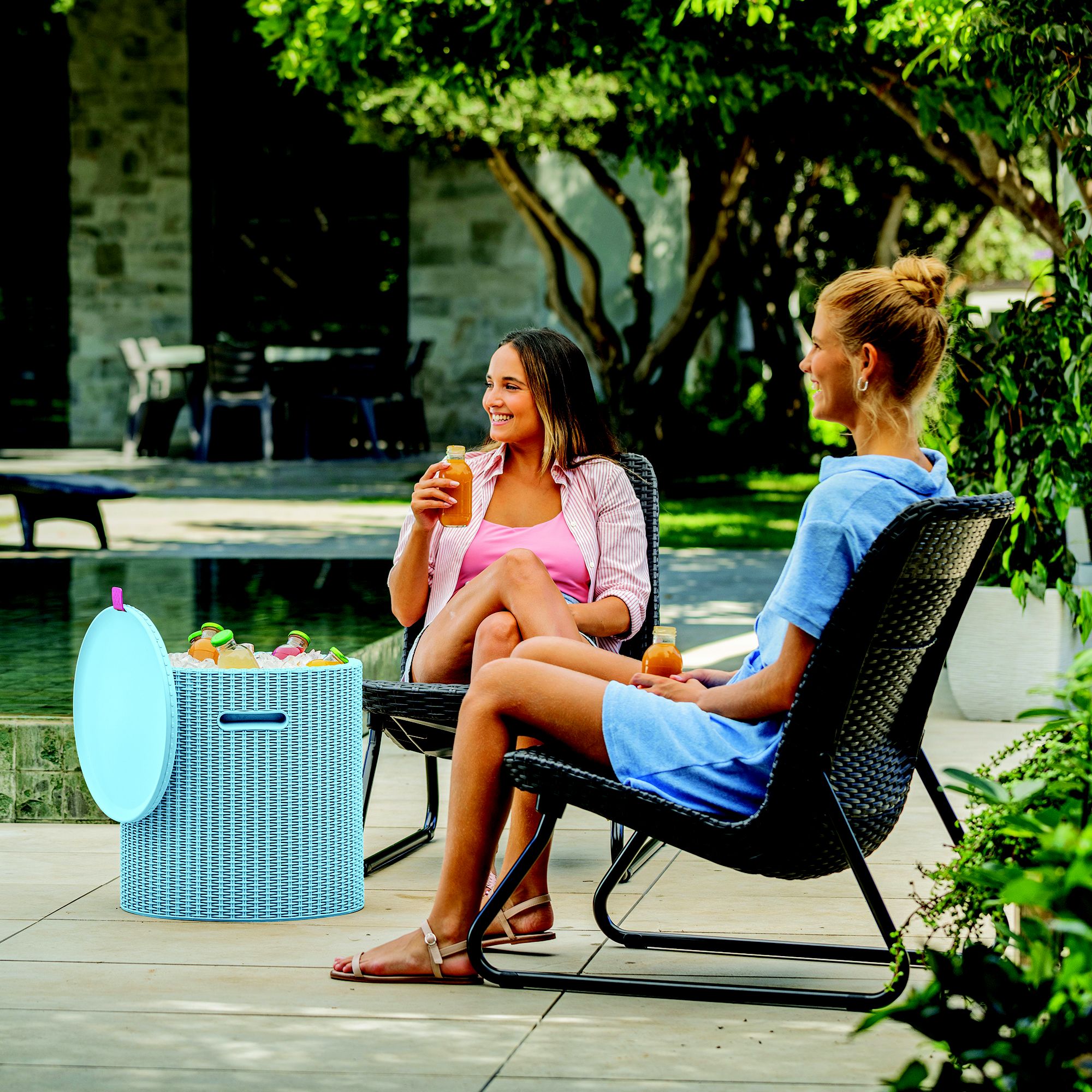 Keter Mia Blue Rattan effect Cool stool