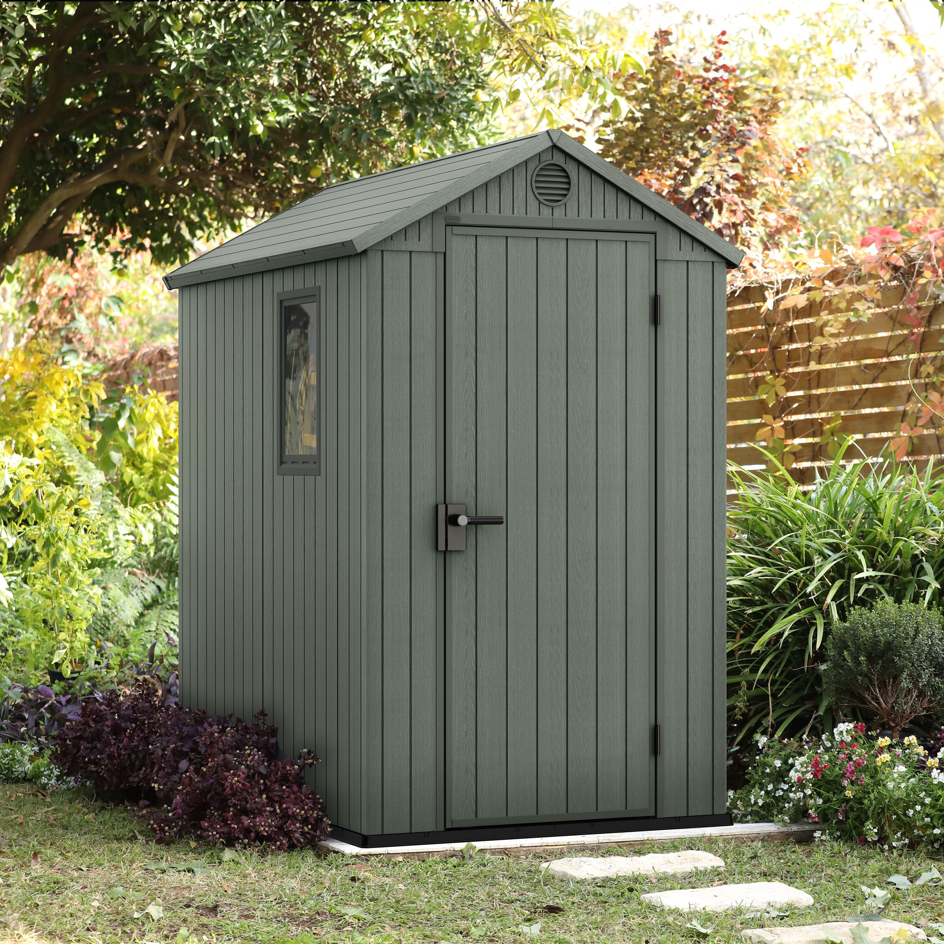 Keter Shed with floor & 1 window (Base included)