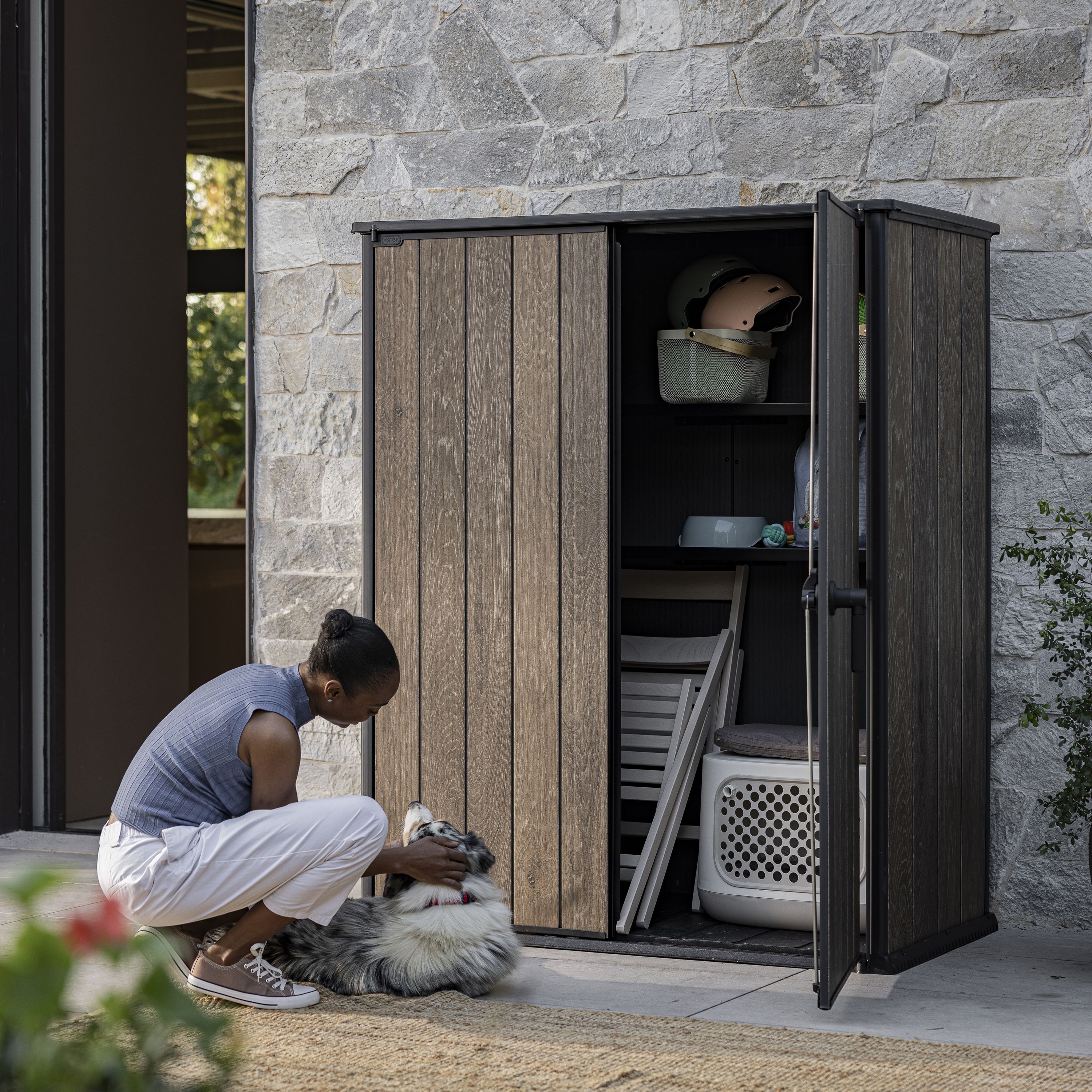 Keter Signature Decocoat Walnut 1400L Pent Garden storage 4x2 ft 1704mm ...