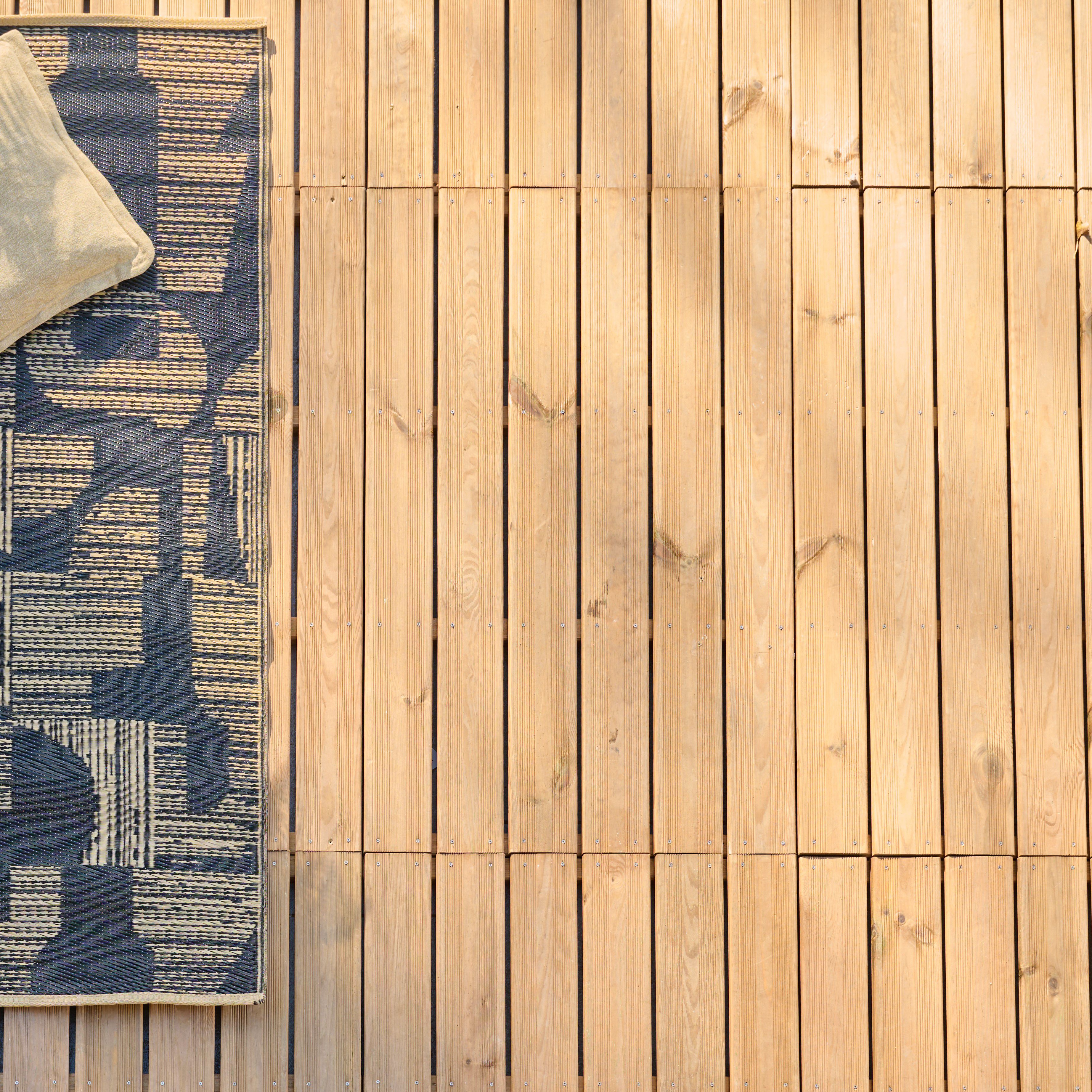 Klikstrom Halden Brown Pine Deck tile (L)120cm (W)75cm (T)61mm