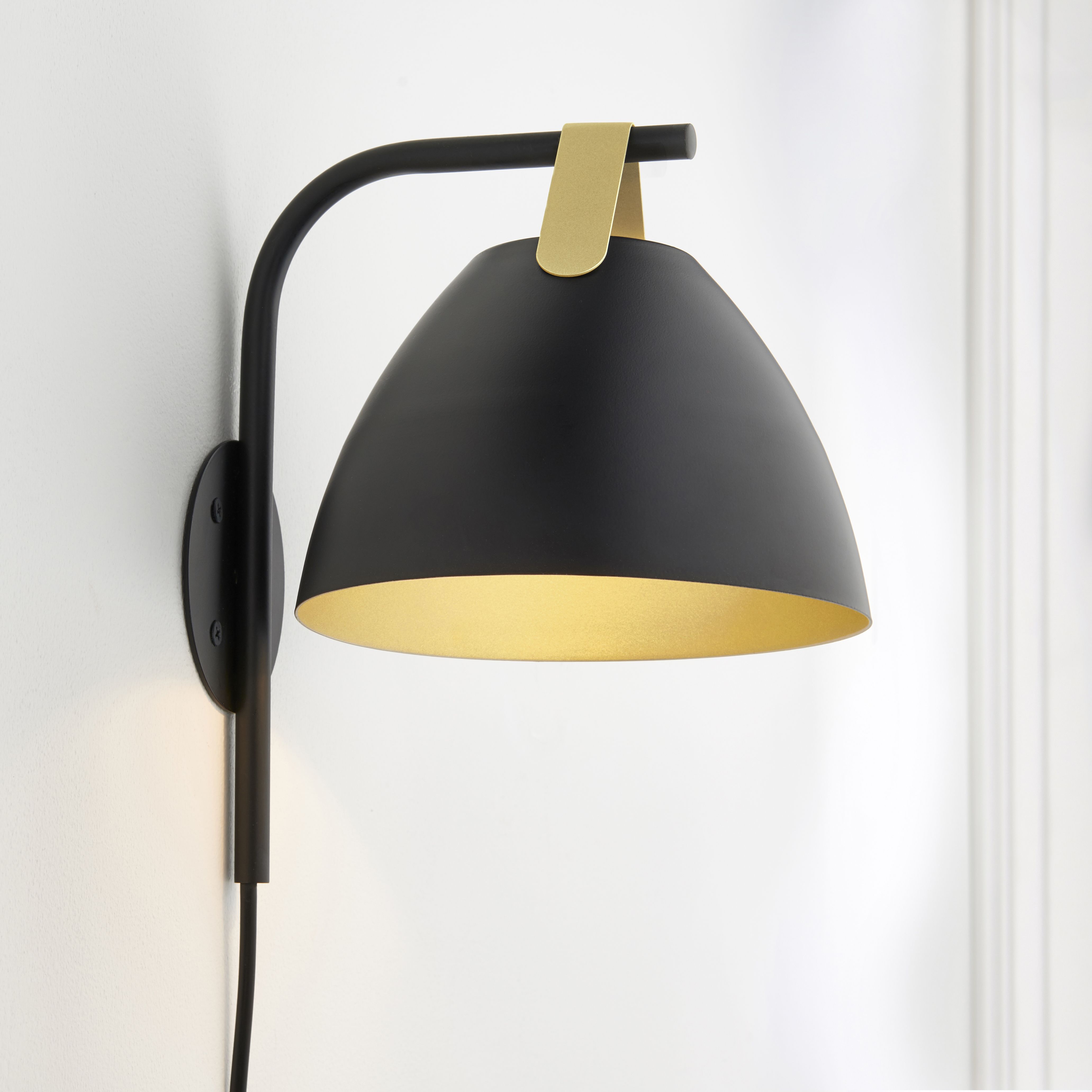 Koby Matt Black & gold Plug-in LED Wall light | DIY at B&Q