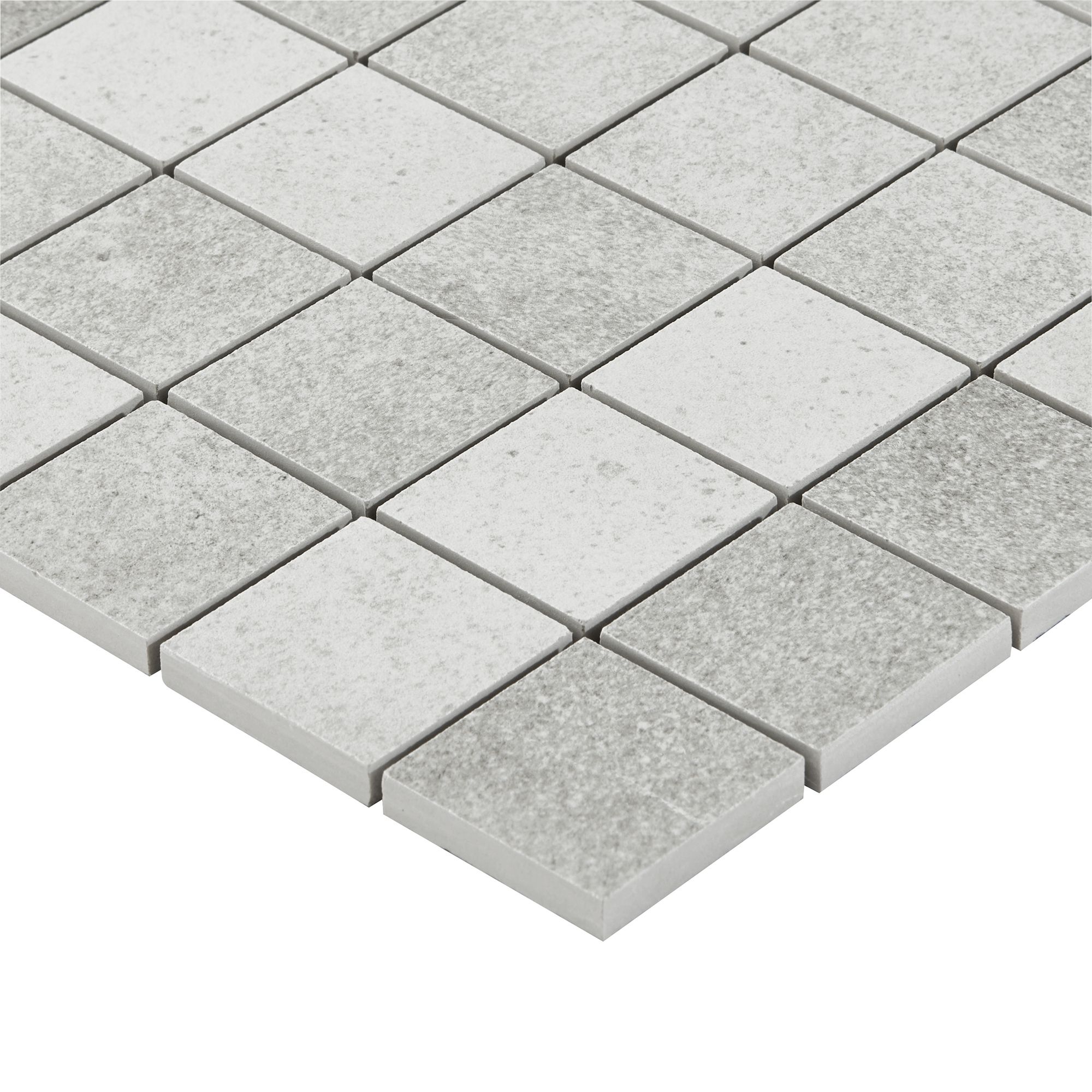 Kontainer Light grey Matt Concrete effect Mosaic Porcelain 5x5 Mosaic ...