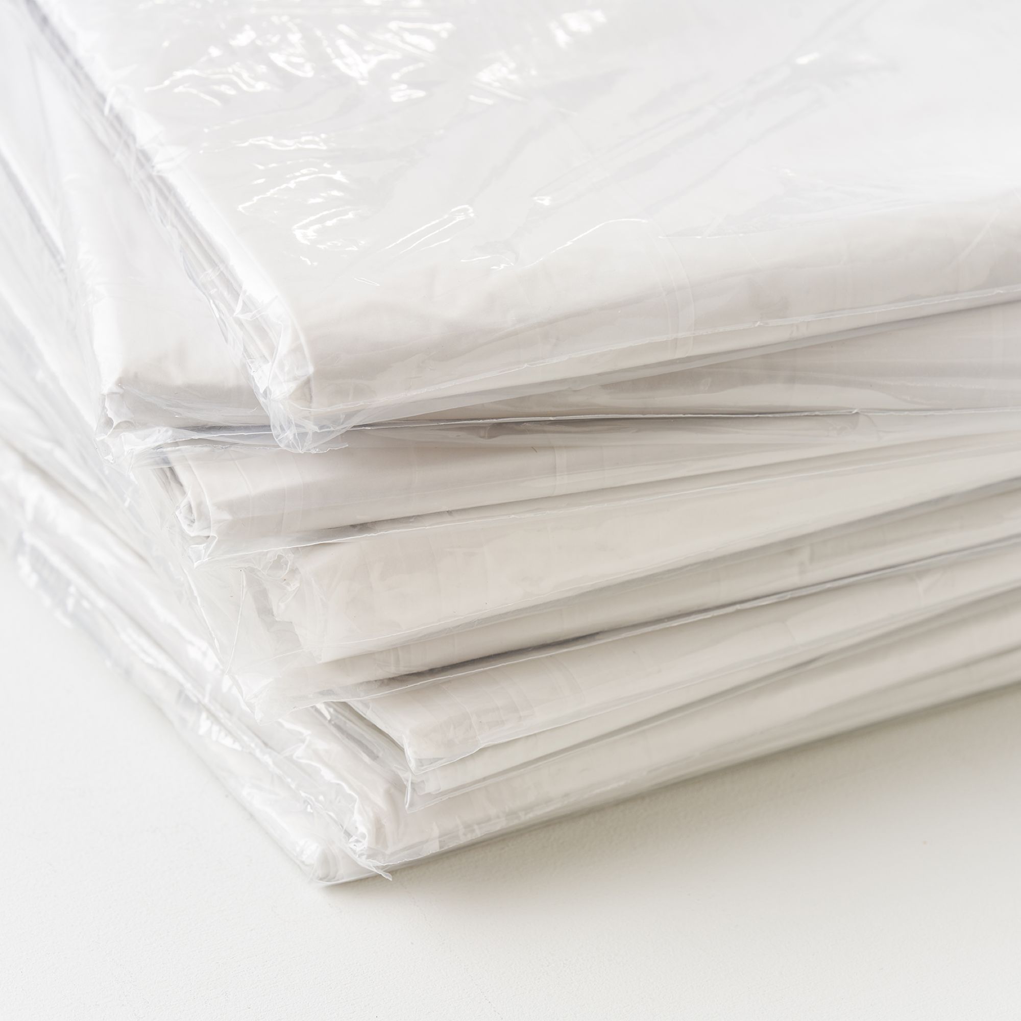 Large 100% Recycled Reusable Plastic Dust sheet, Pack of 10 | DIY at B&Q