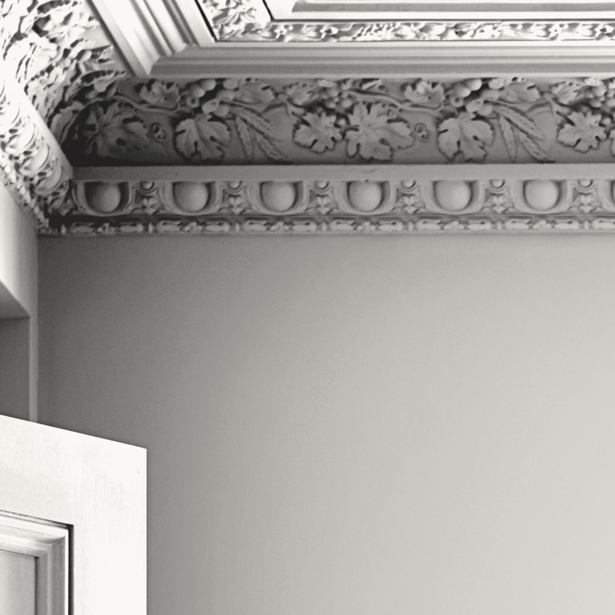 Laura Ashley Cotton White Eggshell Emulsion paint, 750ml