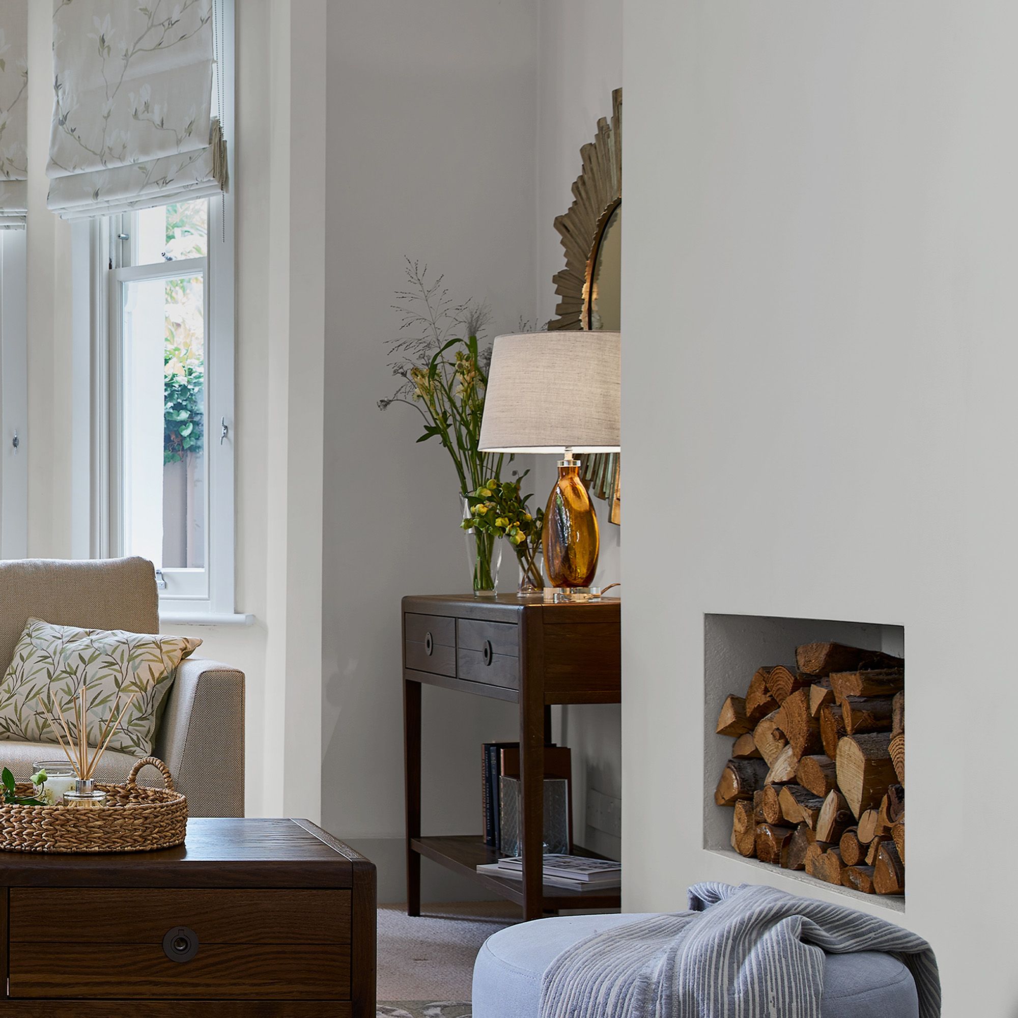 Laura Ashley Cotton White Eggshell Emulsion paint, 750ml